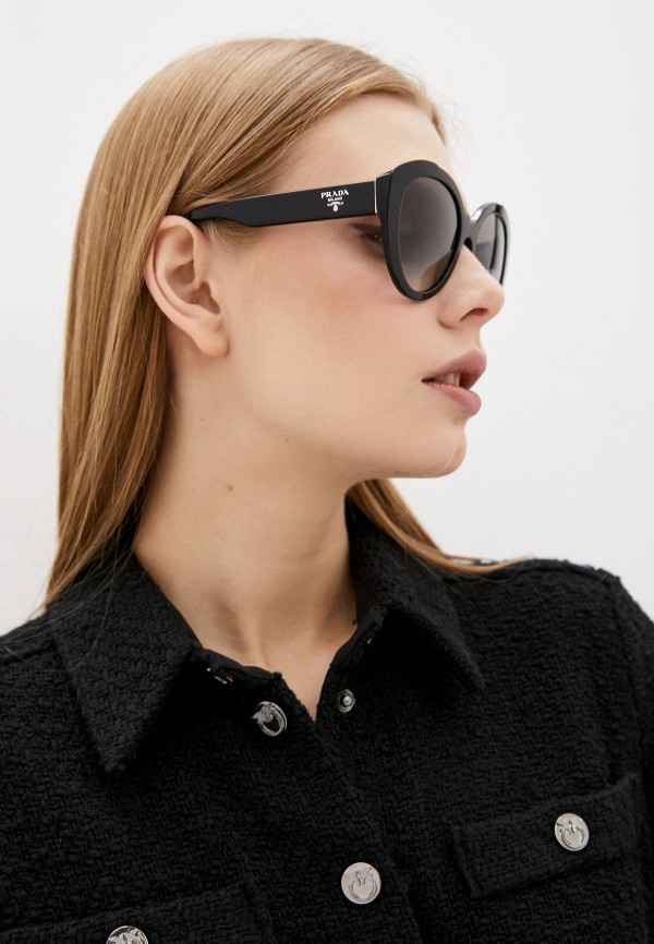 Очки солнцезащитные Prada PR 01YS 1AB0A7 , цвет: черный, RTLAAV355501 ...