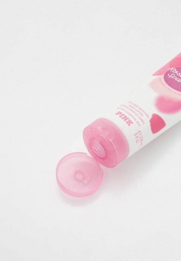 Молочко для тела Victorias Secret увлажняющее Rosewater Pink