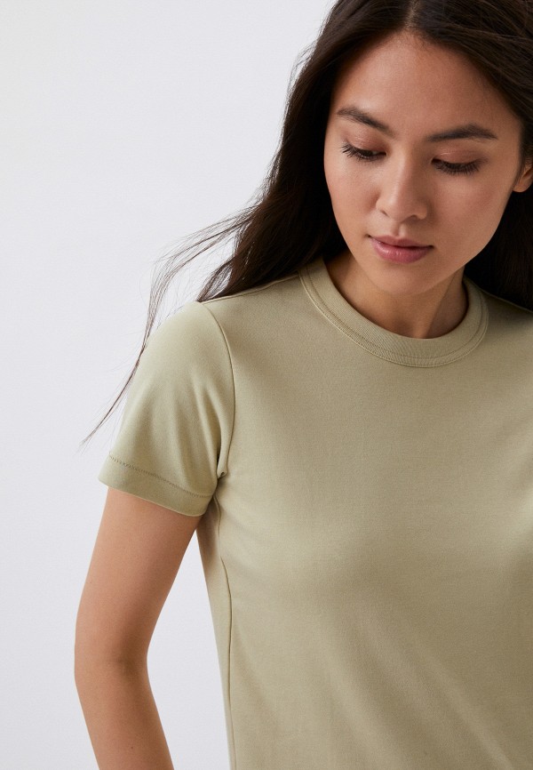 Футболка UNIQLO Uniqlo U, цвет: бежевый, RTLABW761301 — купить в ...