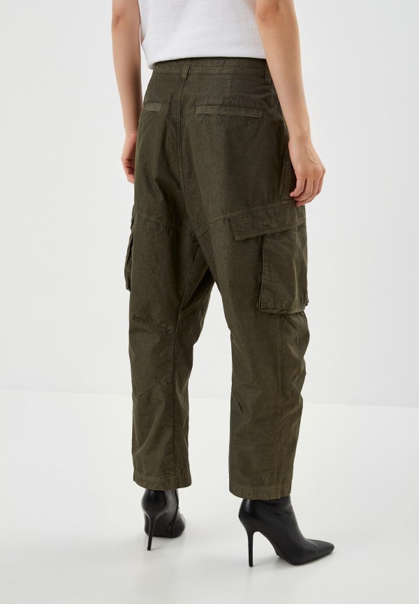 Брюки и брелок Diesel, цвет: хаки, RTLACE829901 — купить в интернет ...