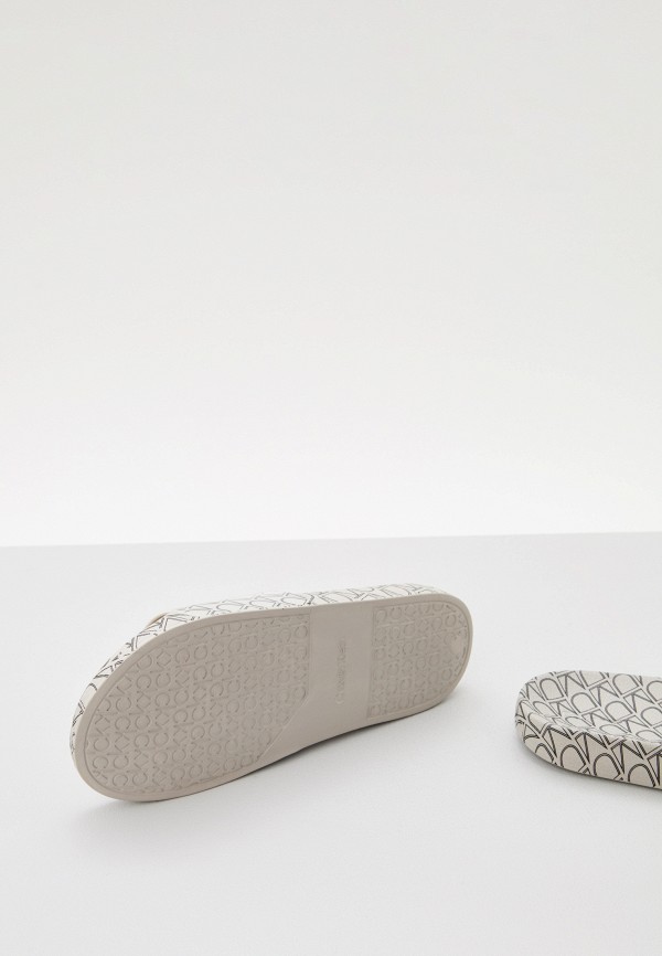Сланцы Calvin Klein, цвет: бежевый, RTLACT797401 — купить в интернет ...