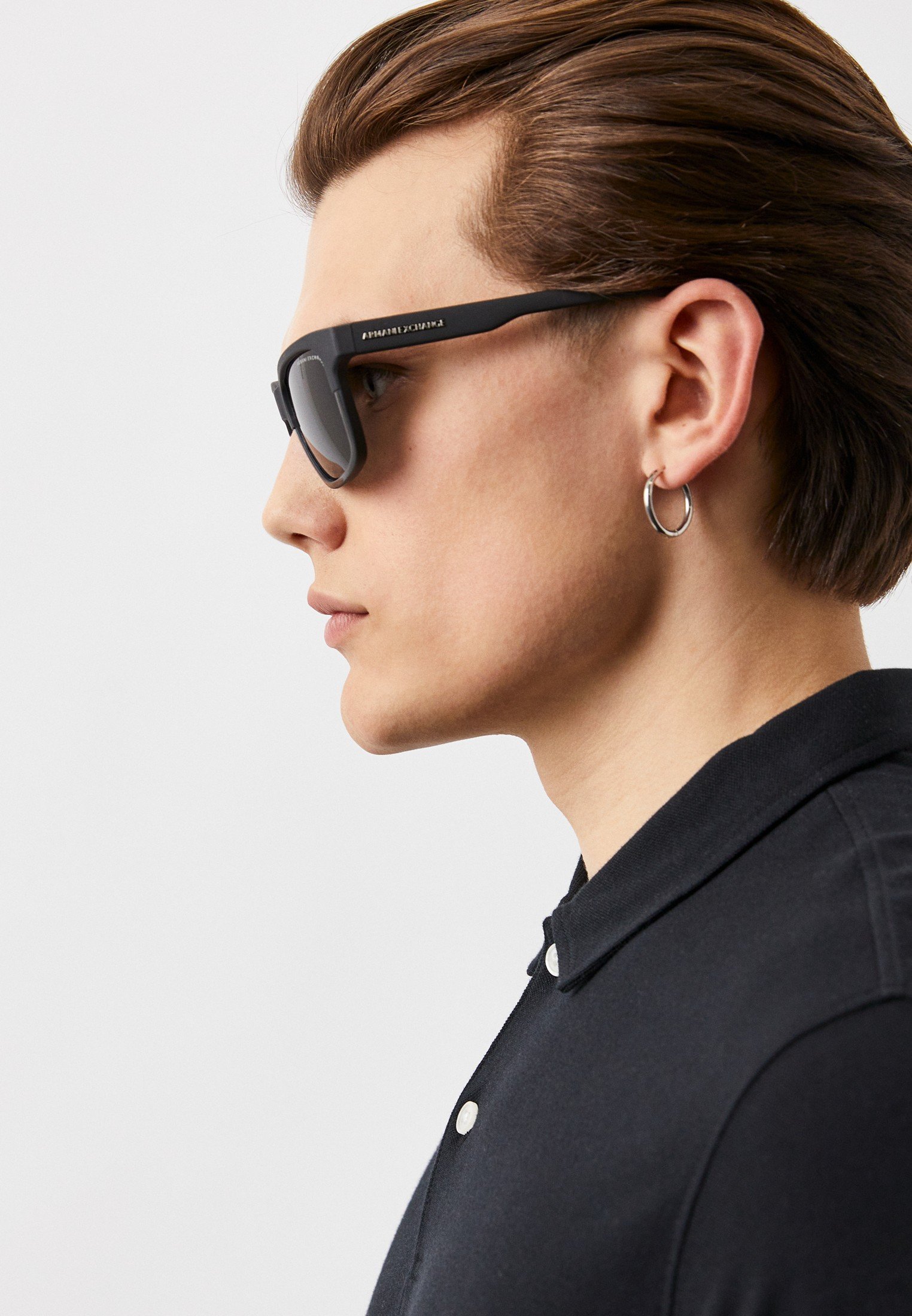 Женские солнцезащитные очки Armani Exchange 0AX4026S купить за 16920 руб.