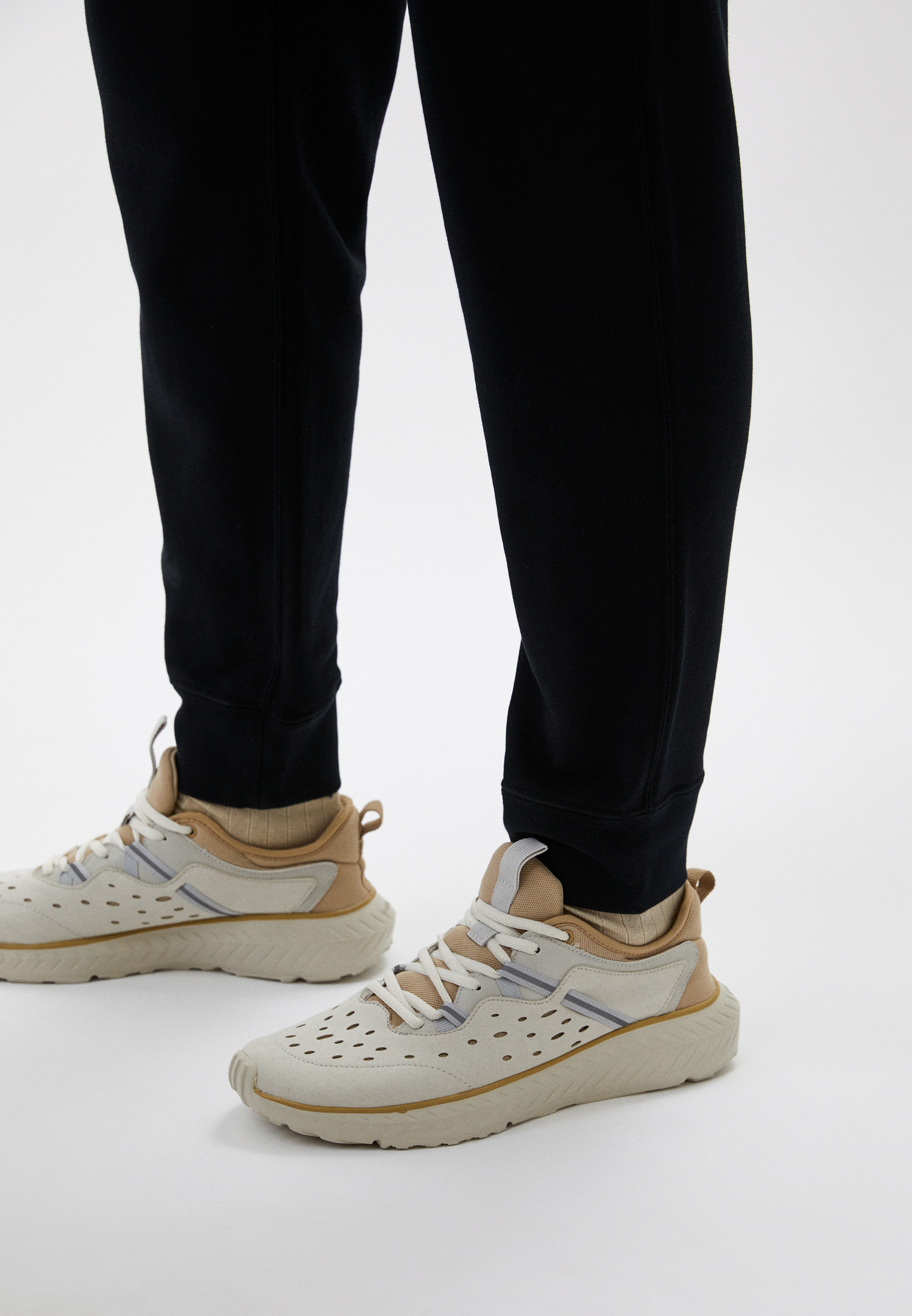 Мужские спортивные брюки UNIQLO 372-442819(13-06) купить за 2999 руб.