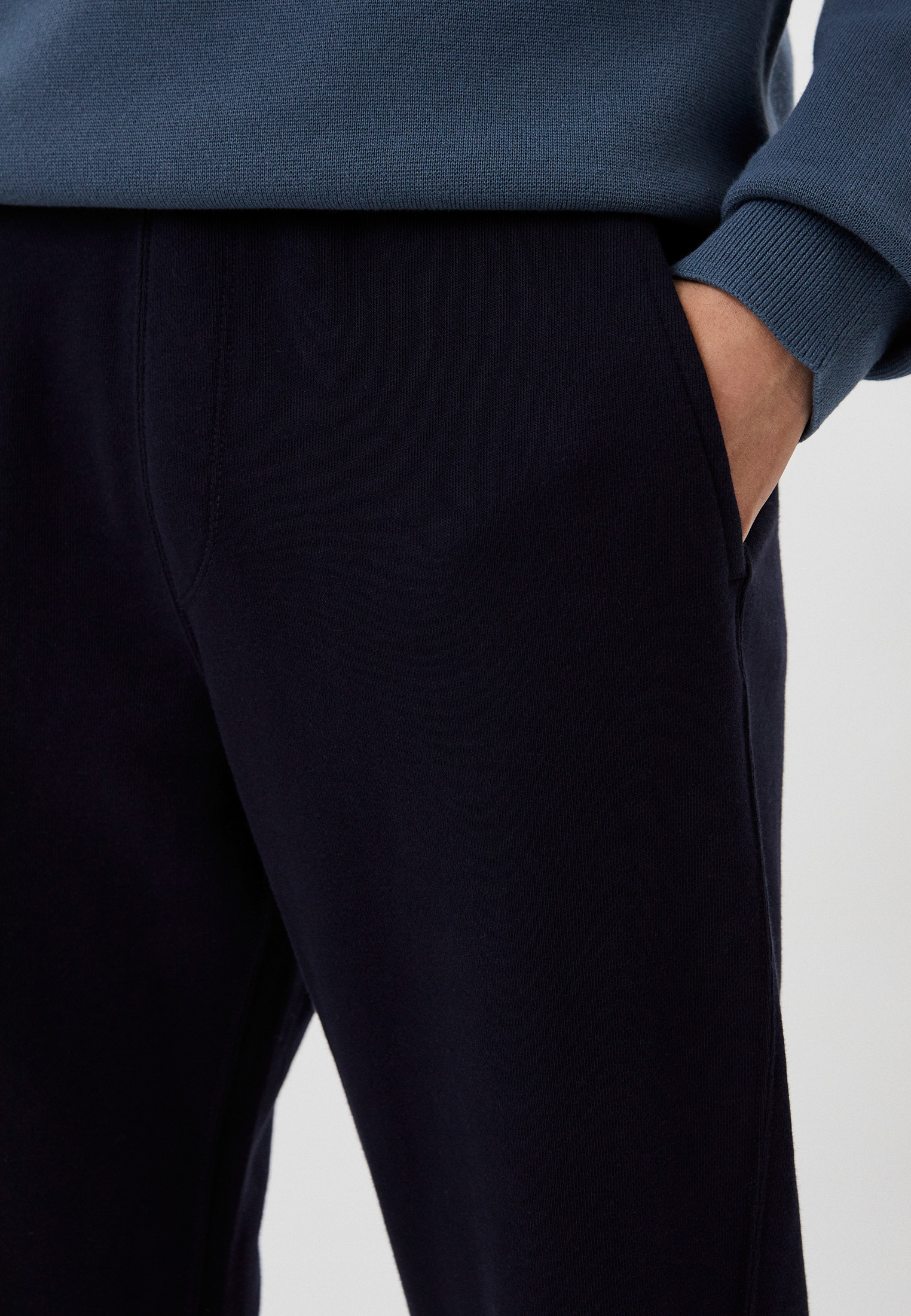 Мужские спортивные брюки UNIQLO 372-442819(13-06) купить за 1499 руб.