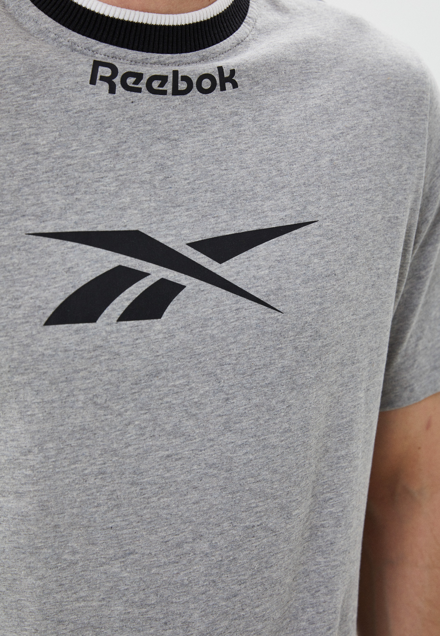 Футболка мужская Reebok (Рибок) HS9430 купить за 2999 руб.