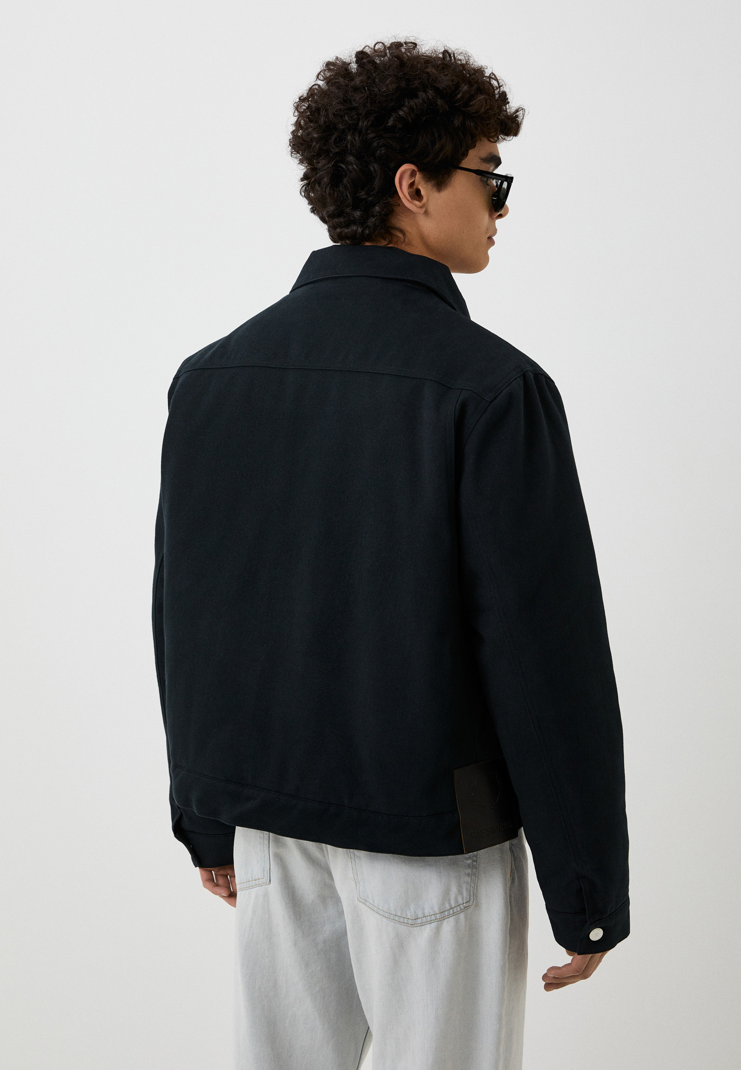 Джинсовая куртка мужская Fred Perry SJ4226 купить за 36794 руб.