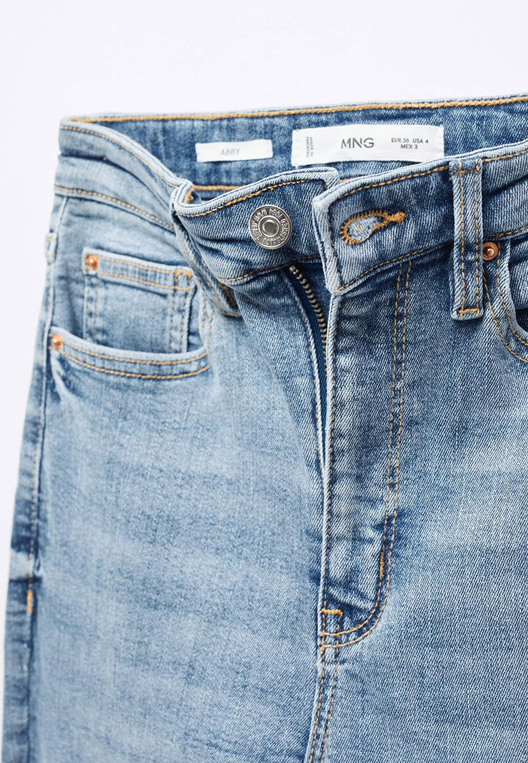 Зауженные джинсы женские Mango (Манго) 57025139 купить за 4999 руб.