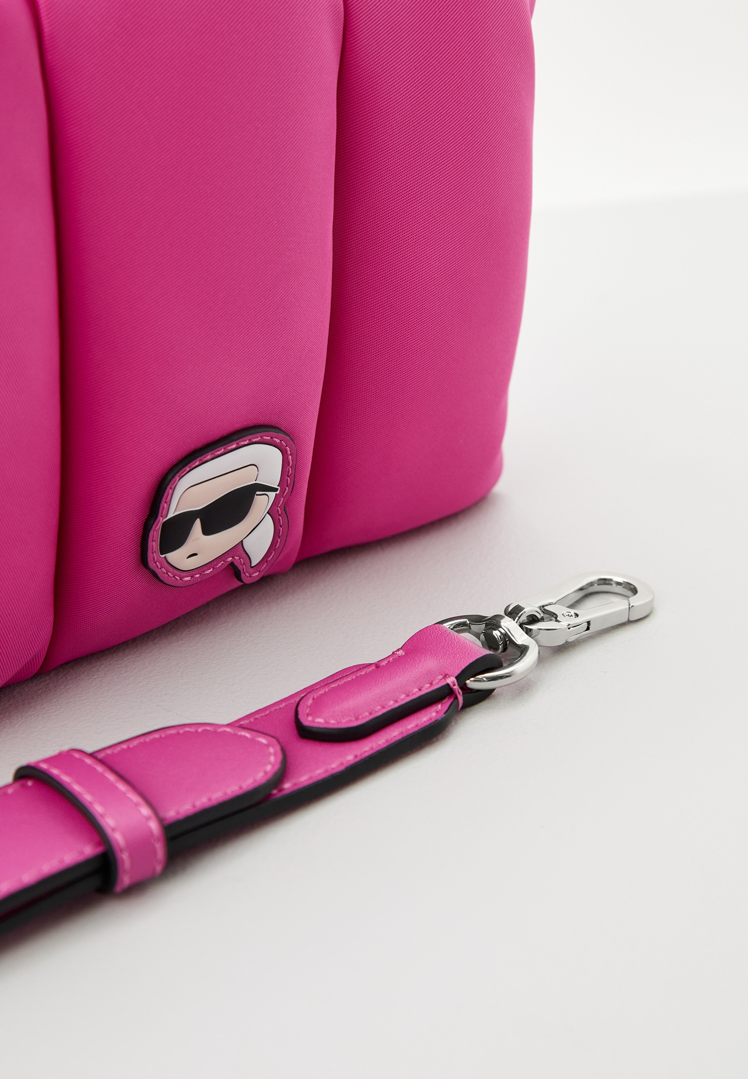Сумка женская Karl Lagerfeld 240W3080 купить за 20600 руб.