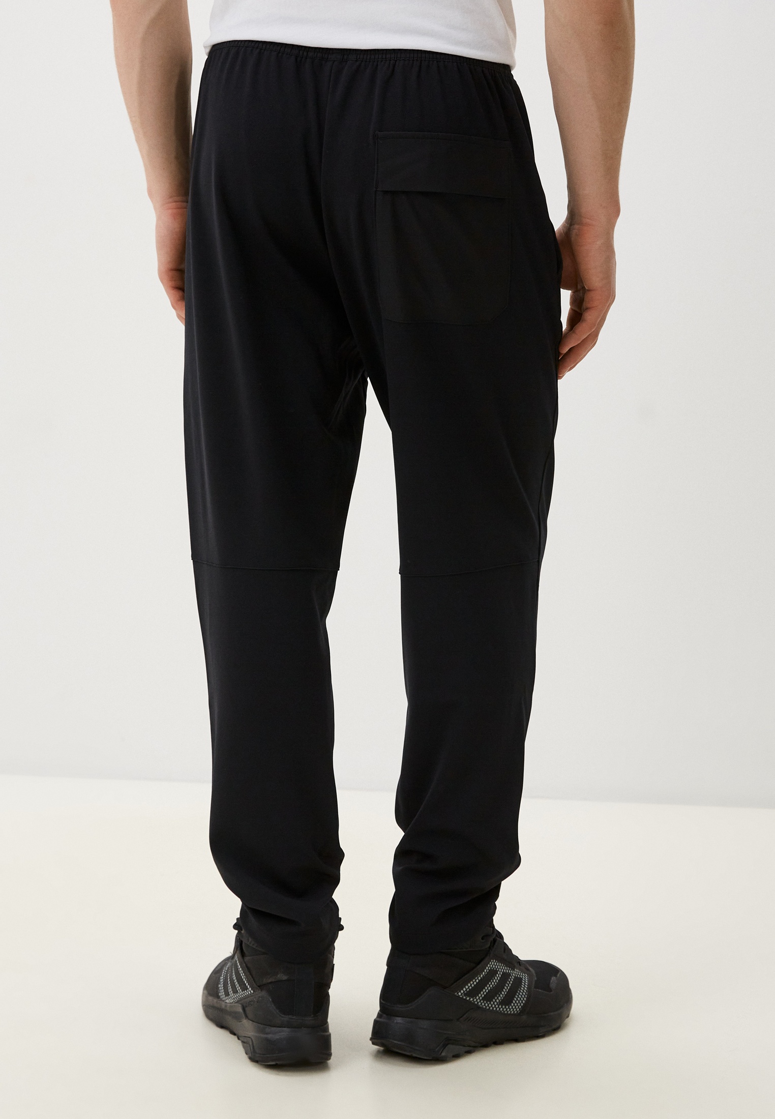 Мужские спортивные брюки Adidas (Адидас) IB1123 купить за 5999 руб.