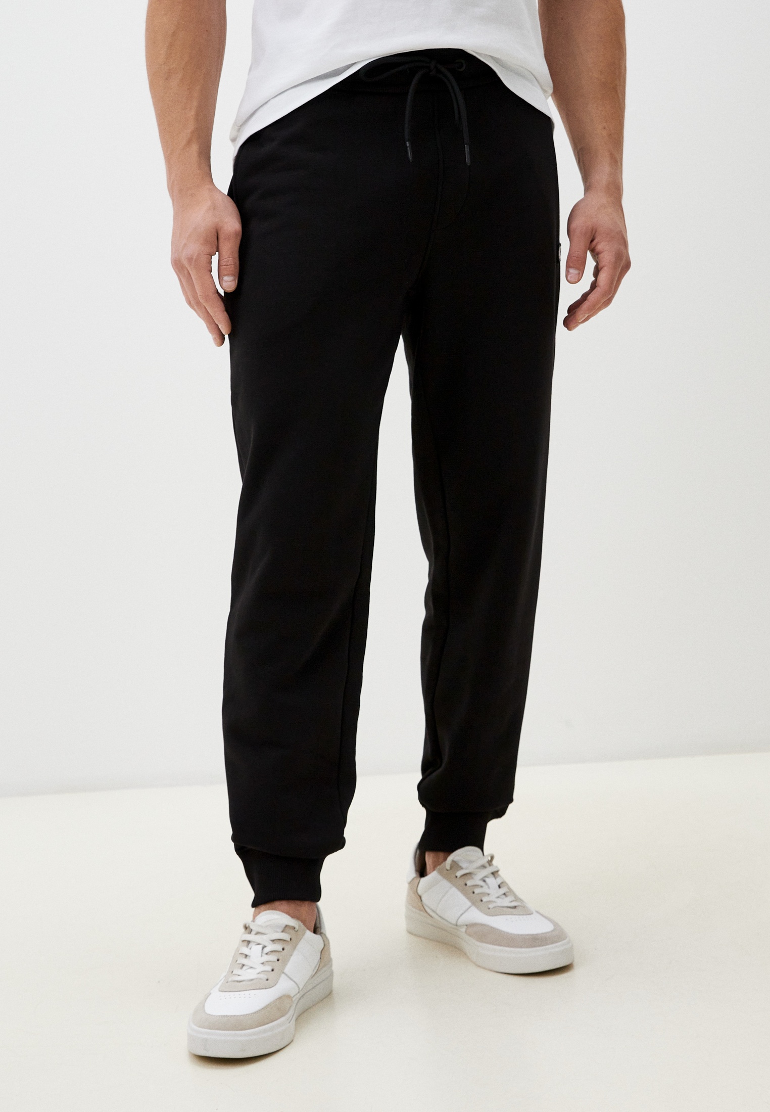 Брюки спортивные Calvin Klein Jeans, цвет: черный, MP002XM0BKC5 ...