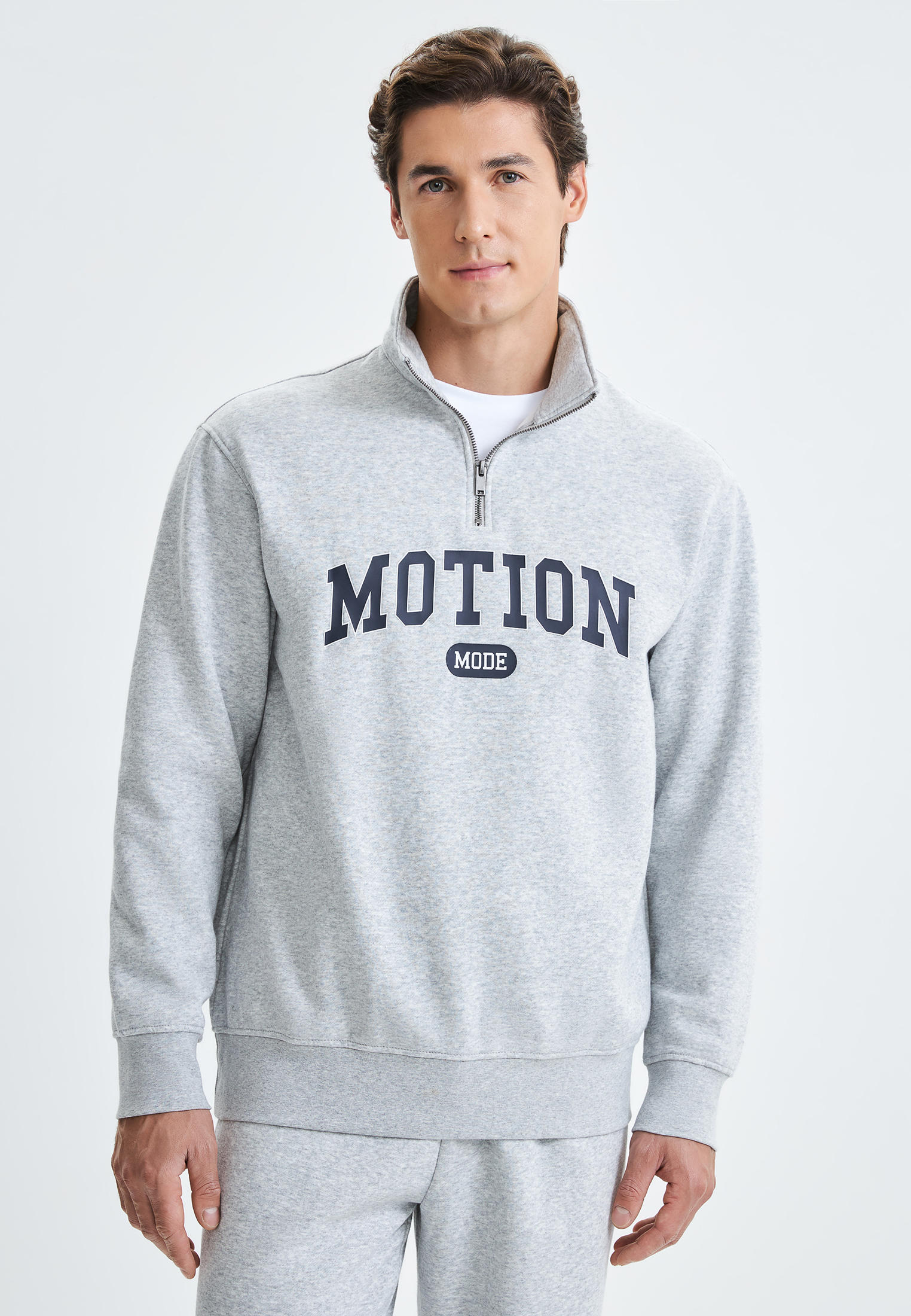 Свитшот Zrn Man, цвет: серый, MP002XM0MN30 — купить в интернет-магазине Lamoda