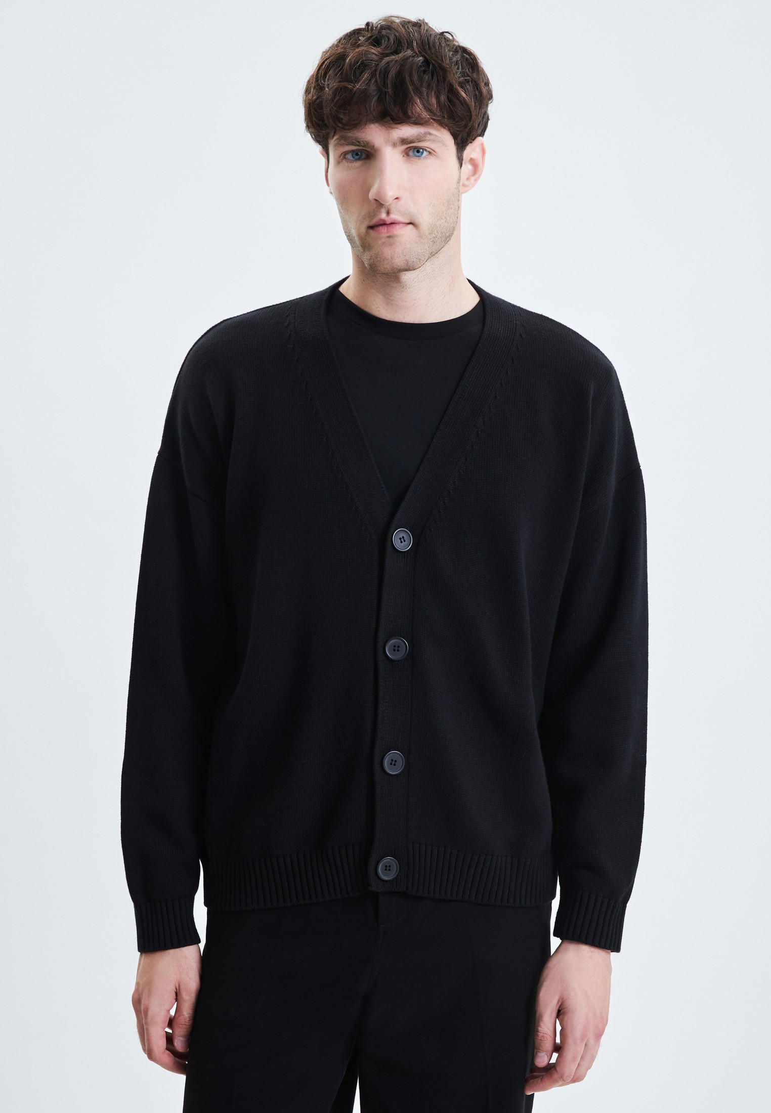 Кардиган Zrn Man, цвет: черный, MP002XM0VAPV — купить в интернет-магазине Lamoda