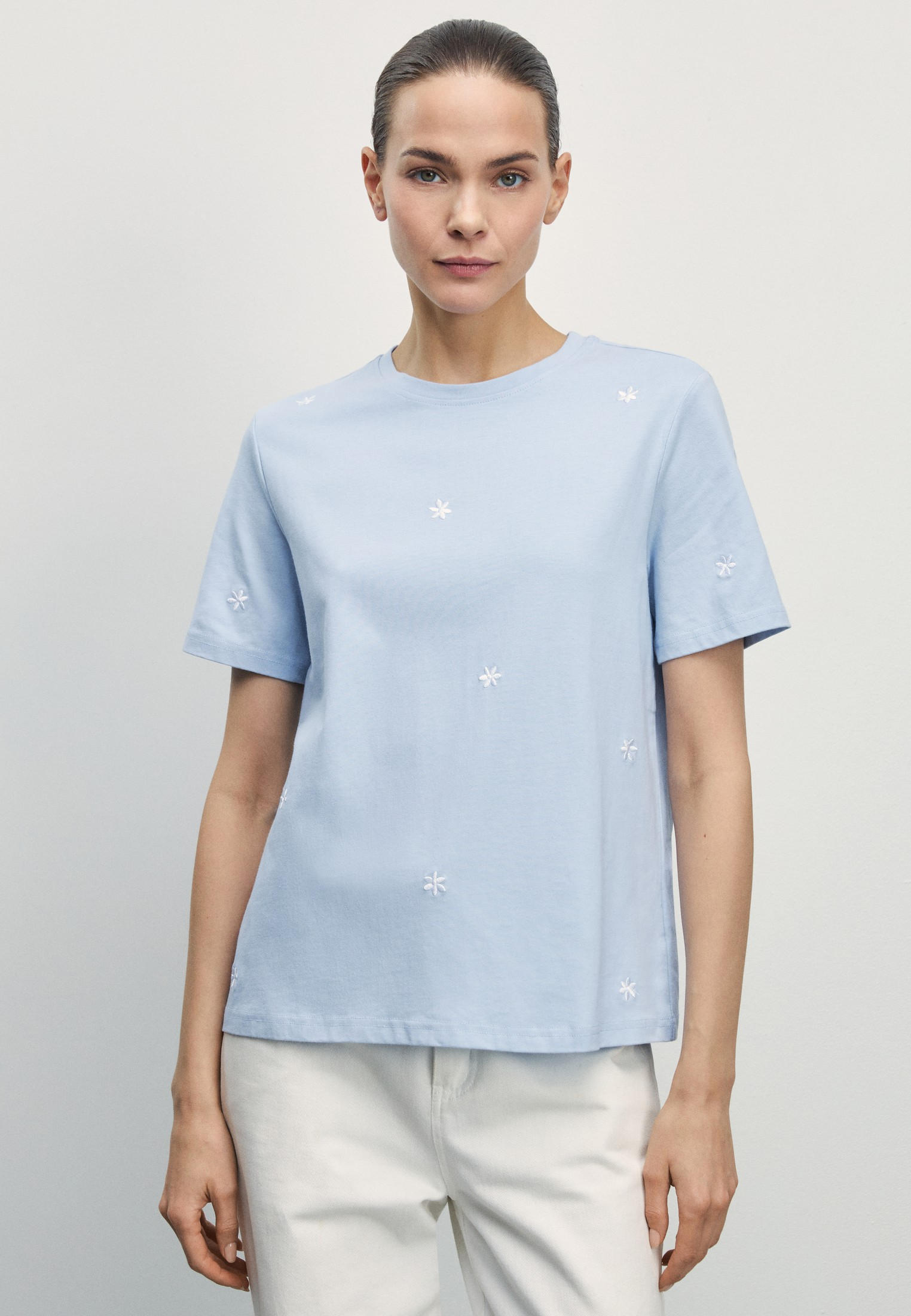 Футболка Zarina Exclusive online, цвет: голубой, MP002XW01F1Q — купить ...