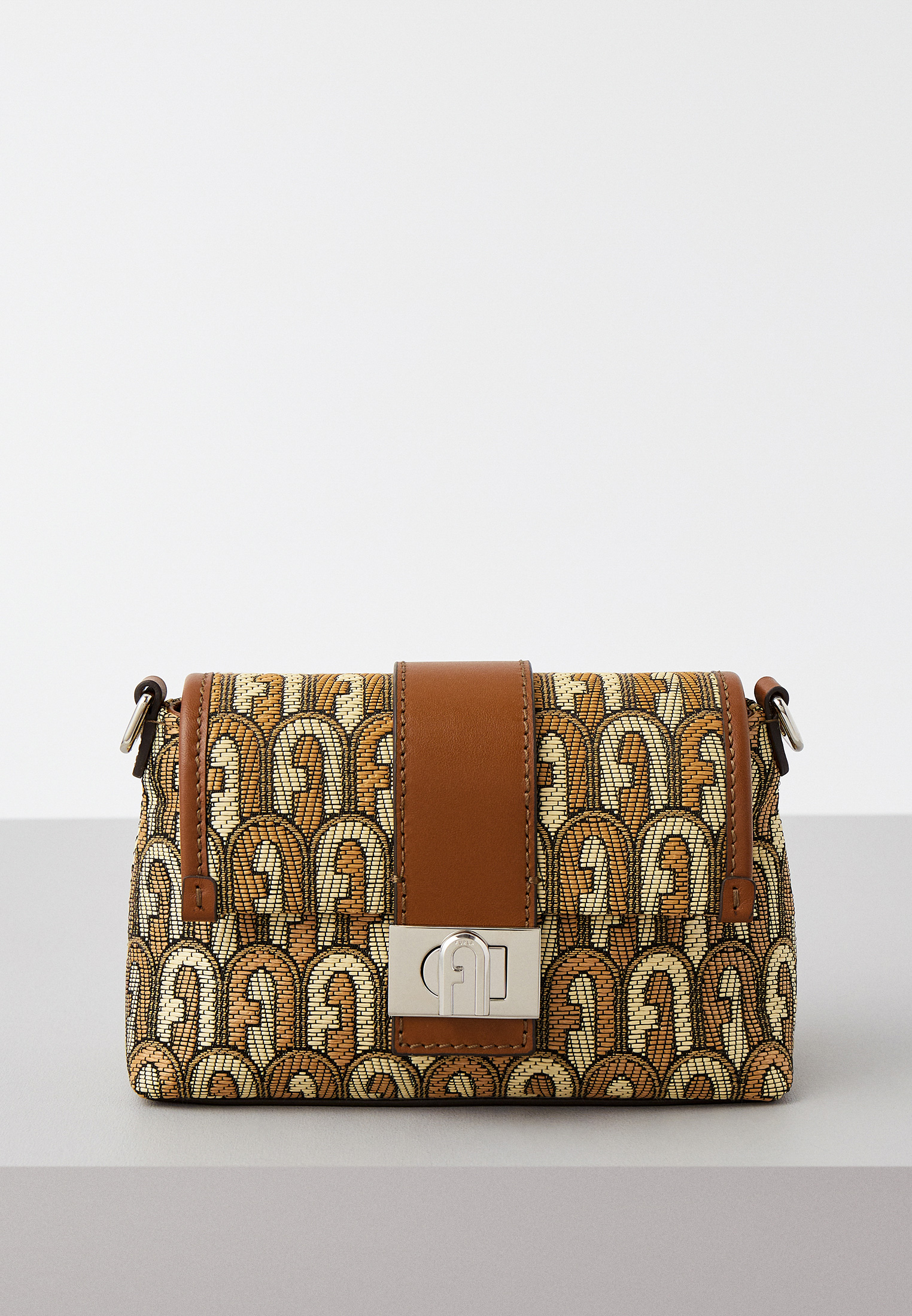 Сумка Furla FURLA CHARLIE MINI CROSSBODY, цвет: бежевый, MP002XW0BK0K ...