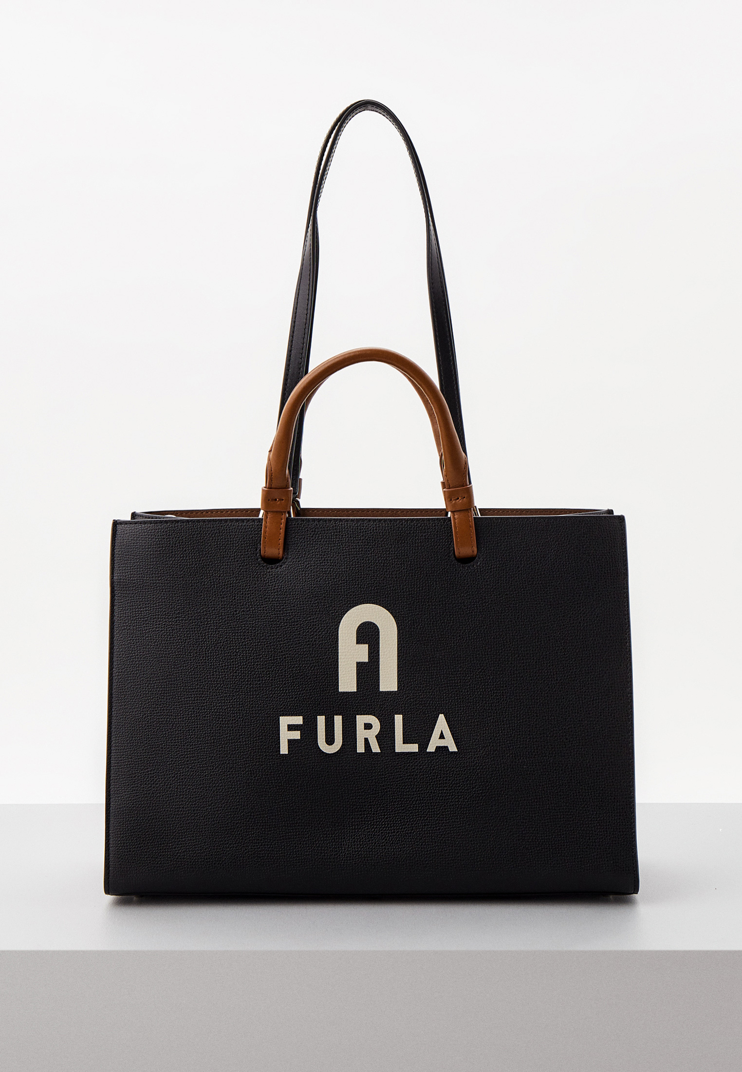 Сумка Furla FURLA VARSITY STYLE L TOTE E/W, цвет: черный, MP002XW0KQZN ...