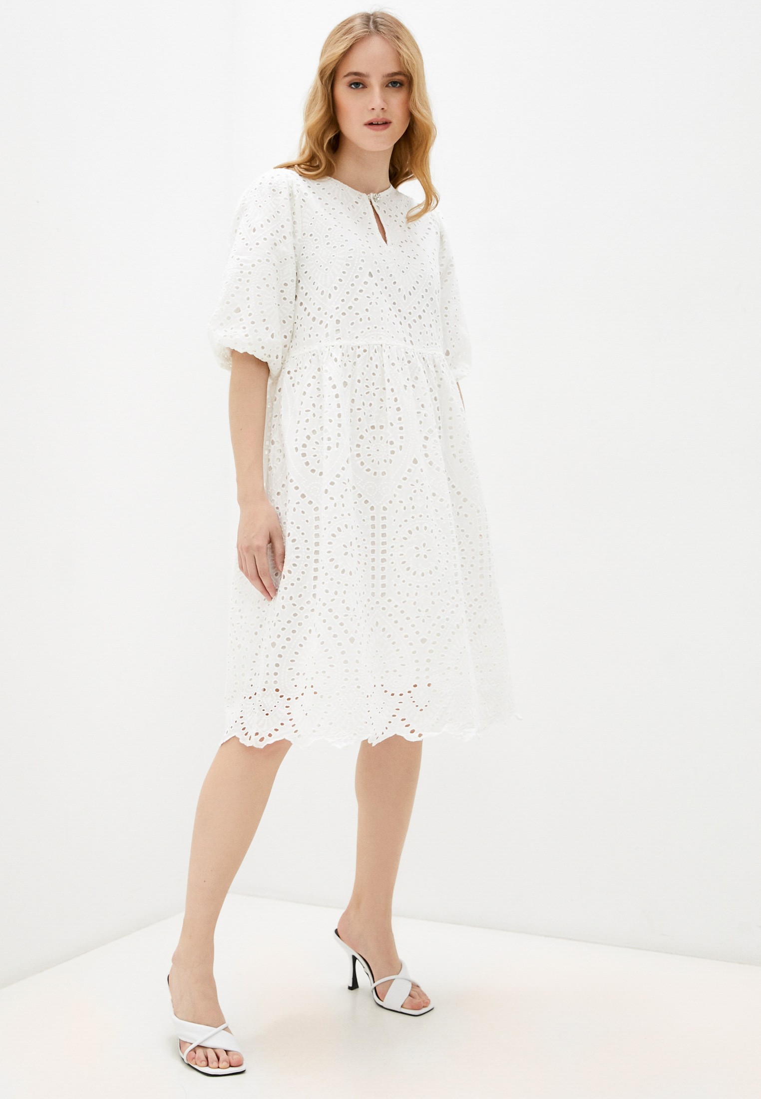 Платье Ichi, цвет: белый, RTLAAI726302 — купить в интернет-магазине Lamoda