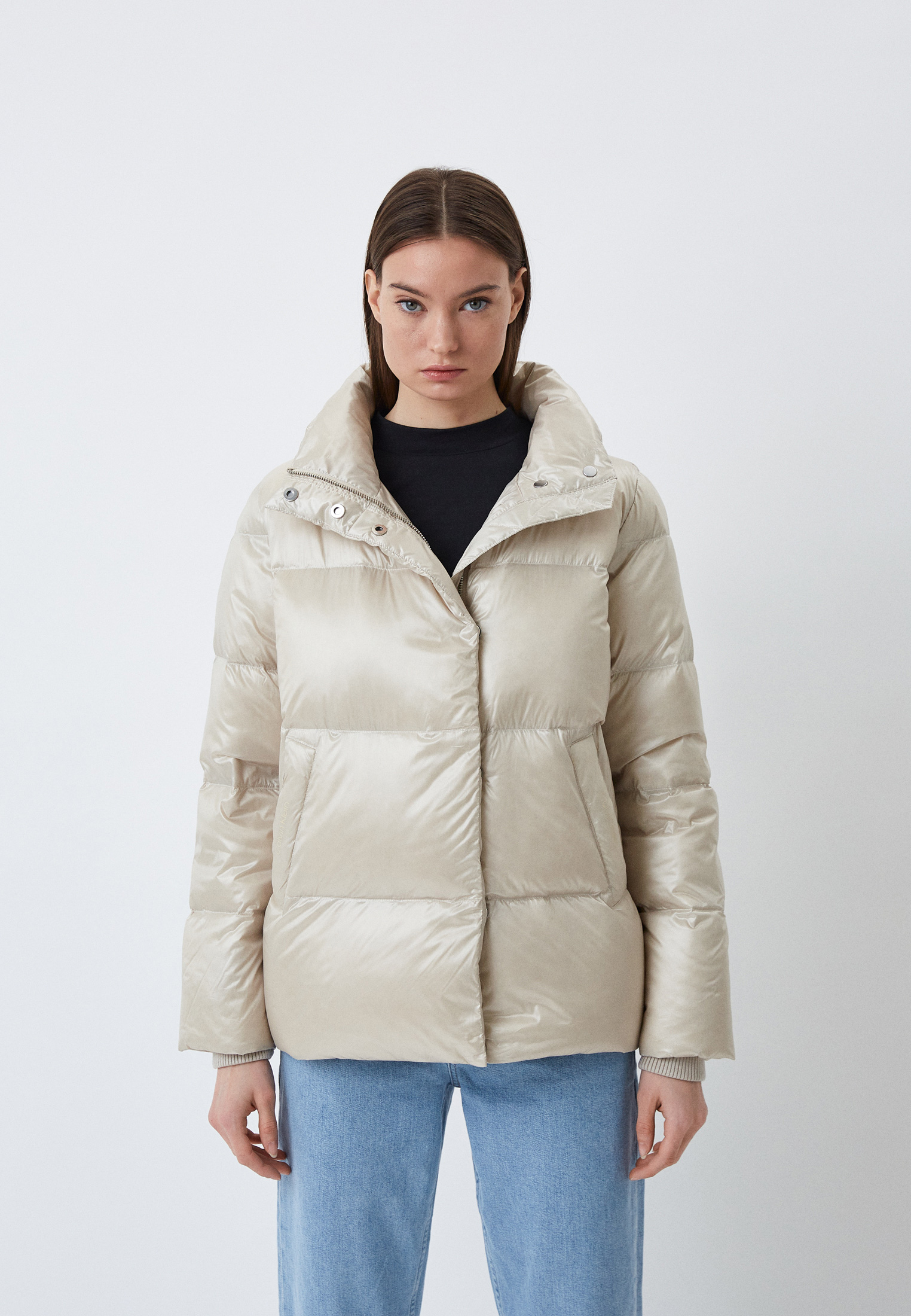 Пуховик Calvin Klein, цвет: бежевый, RTLAAZ864702 — купить в интернет ...
