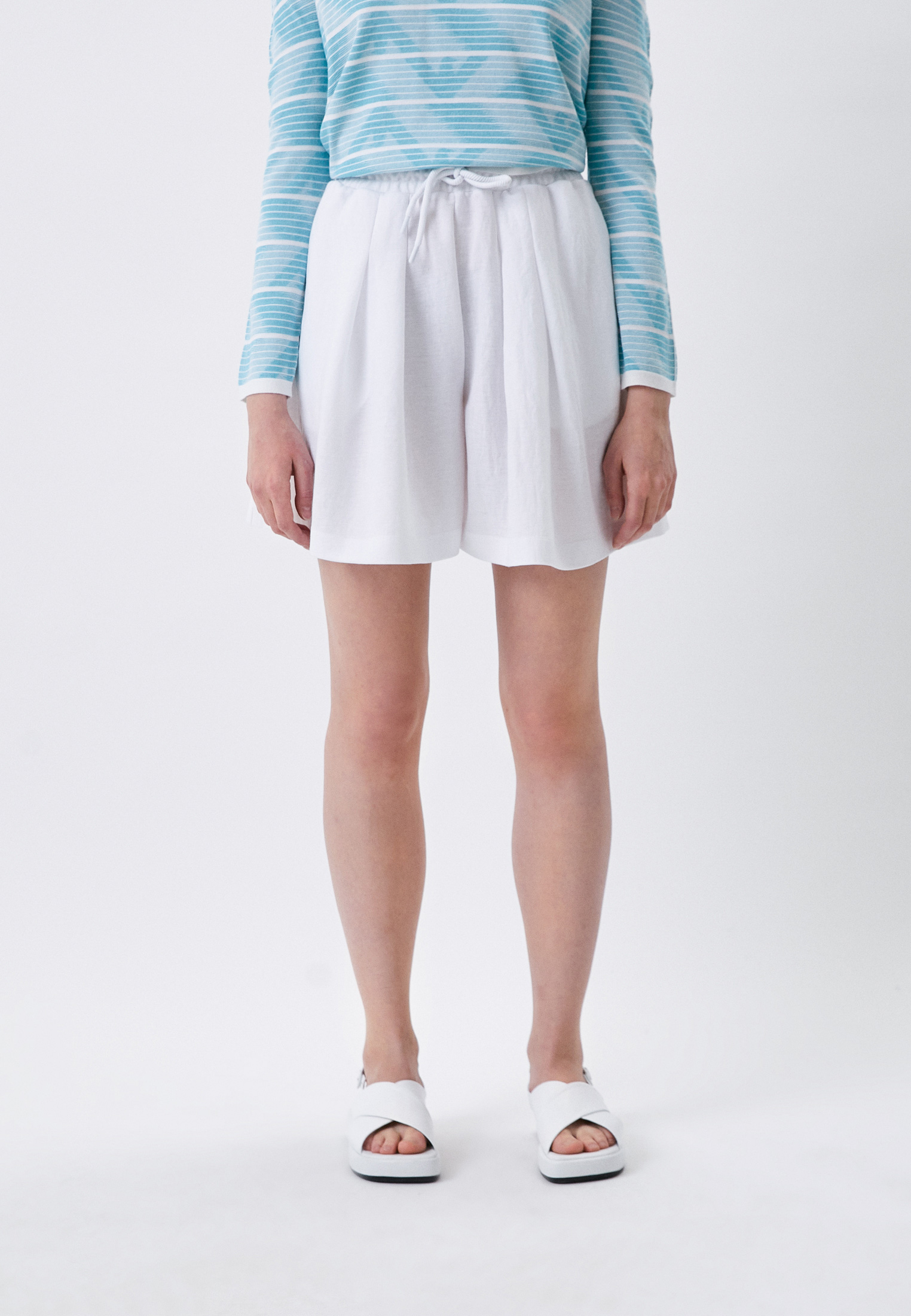 Шорты Emporio Armani, цвет: белый, RTLABH429401 — купить в интернет ...