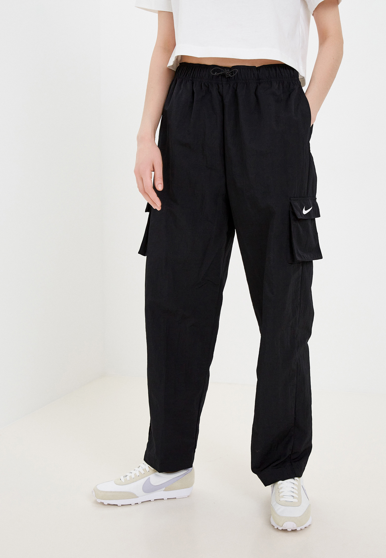 Брюки спортивные Nike W Nsw Essntl Wvn Hr Pnt Cargo цвет черный