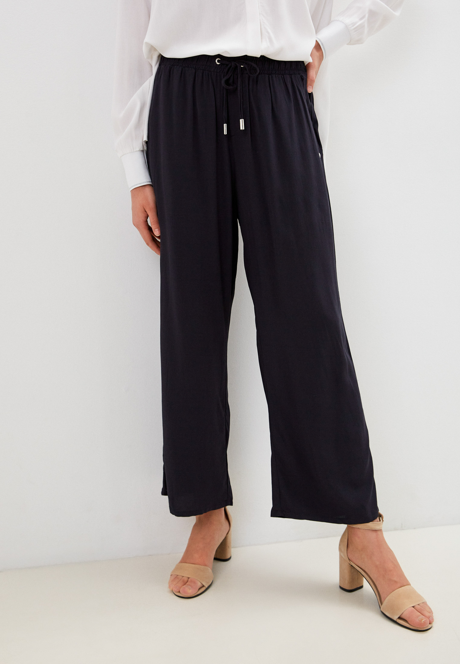 Брюки Luhta HUIDA, цвет: черный, RTLABK847901 — купить в интернет ...