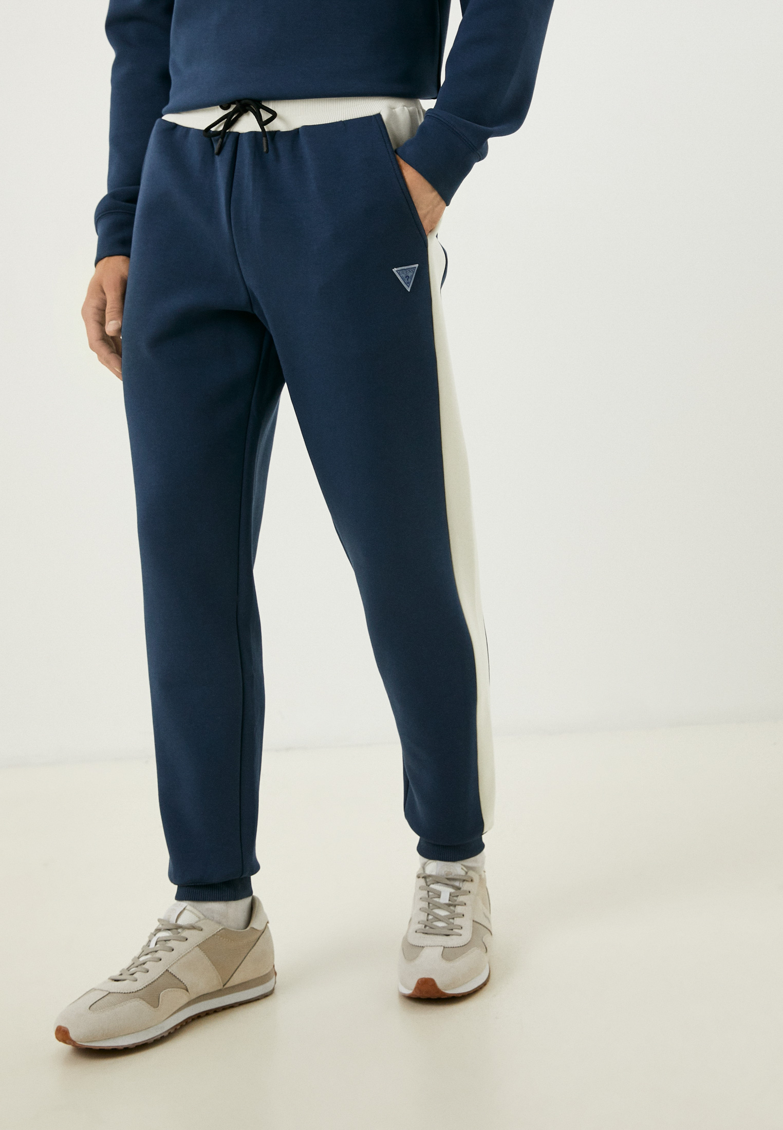 Брюки спортивные Guess, цвет: синий, RTLABY055001 — купить в интернет ...