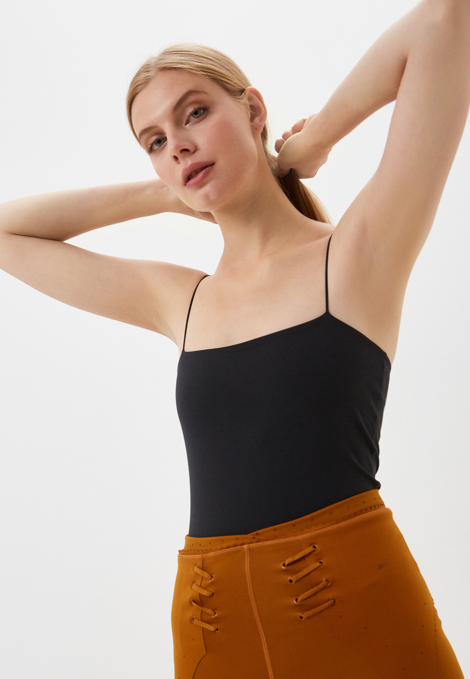Майка спортивная Nike W NY LUXE EYELET TANK, цвет: черный, RTLABY621301 ...