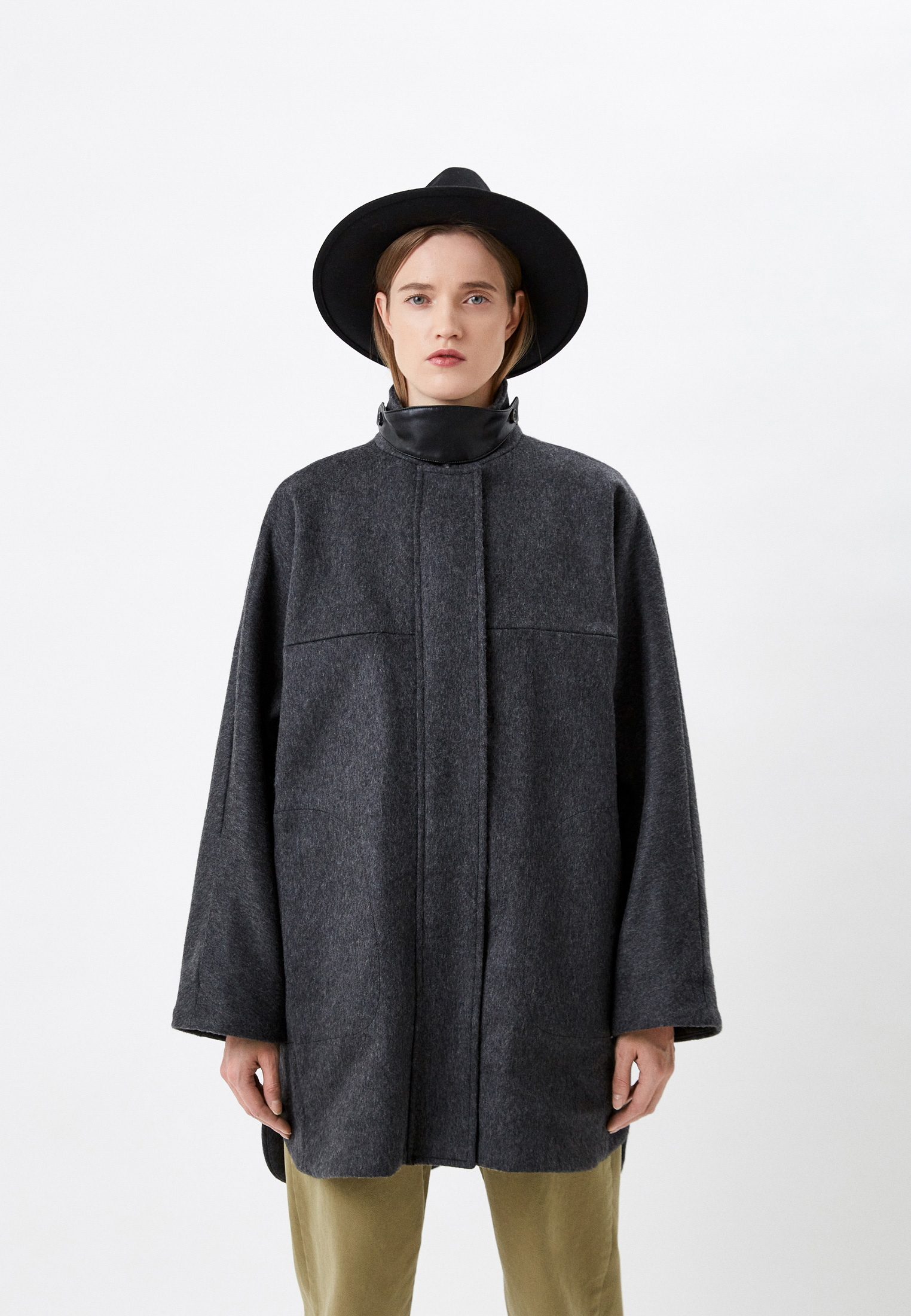 Полупальто Trussardi, цвет: серый, RTLACD378301 — купить в интернет ...