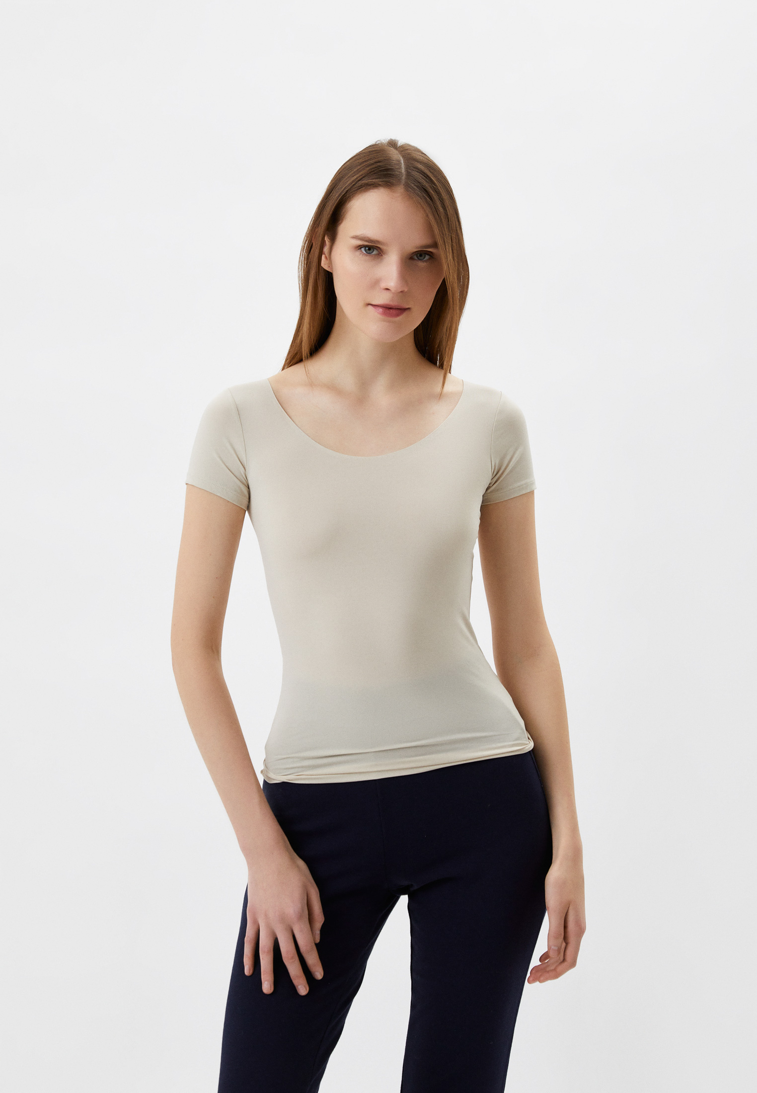 Футболка UNIQLO AIRism, цвет: бежевый, RTLACG462101 — купить в интернет ...