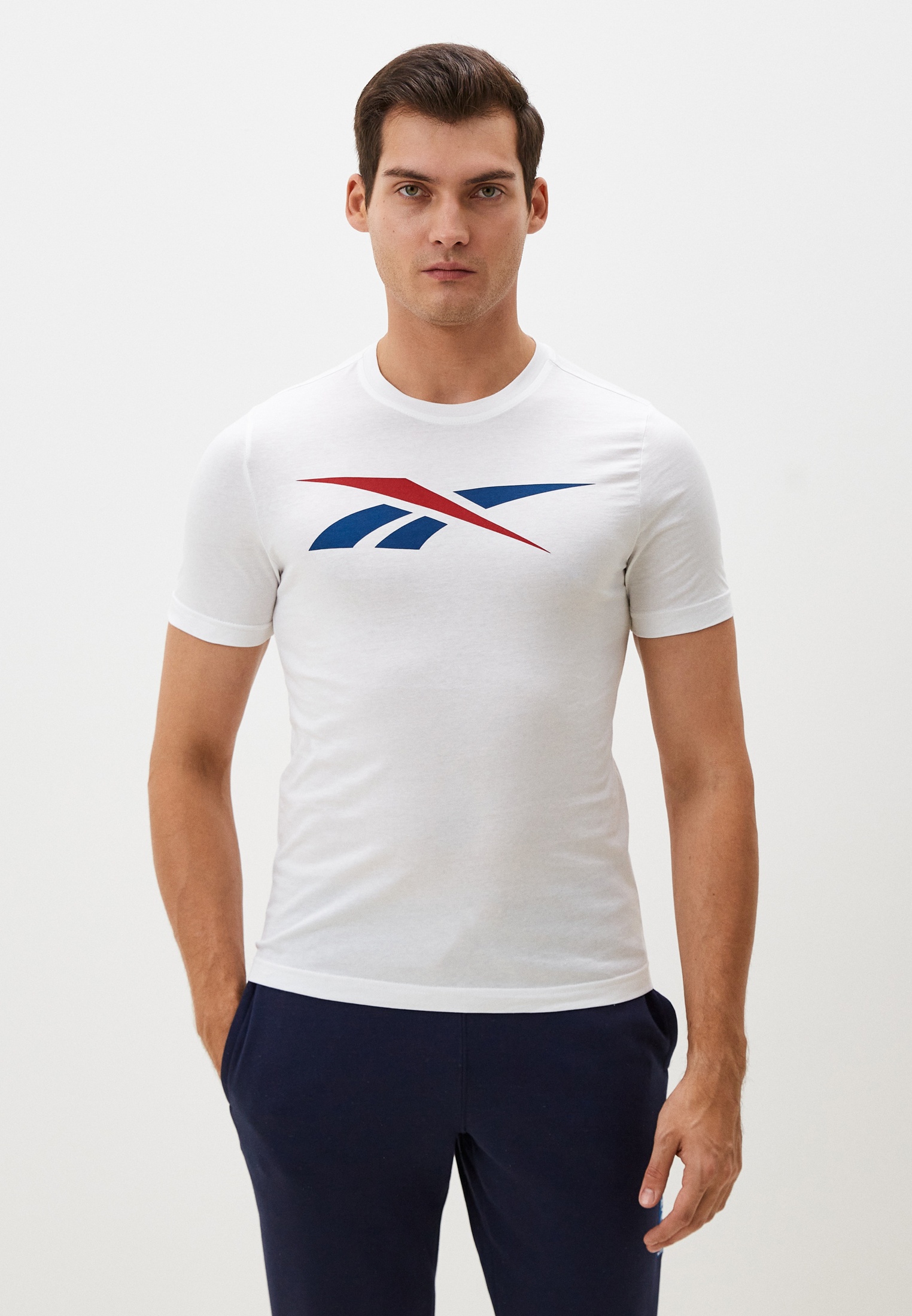 Футболка Reebok GS VECTOR TEE, цвет: белый, RTLACK474603 — купить в ...
