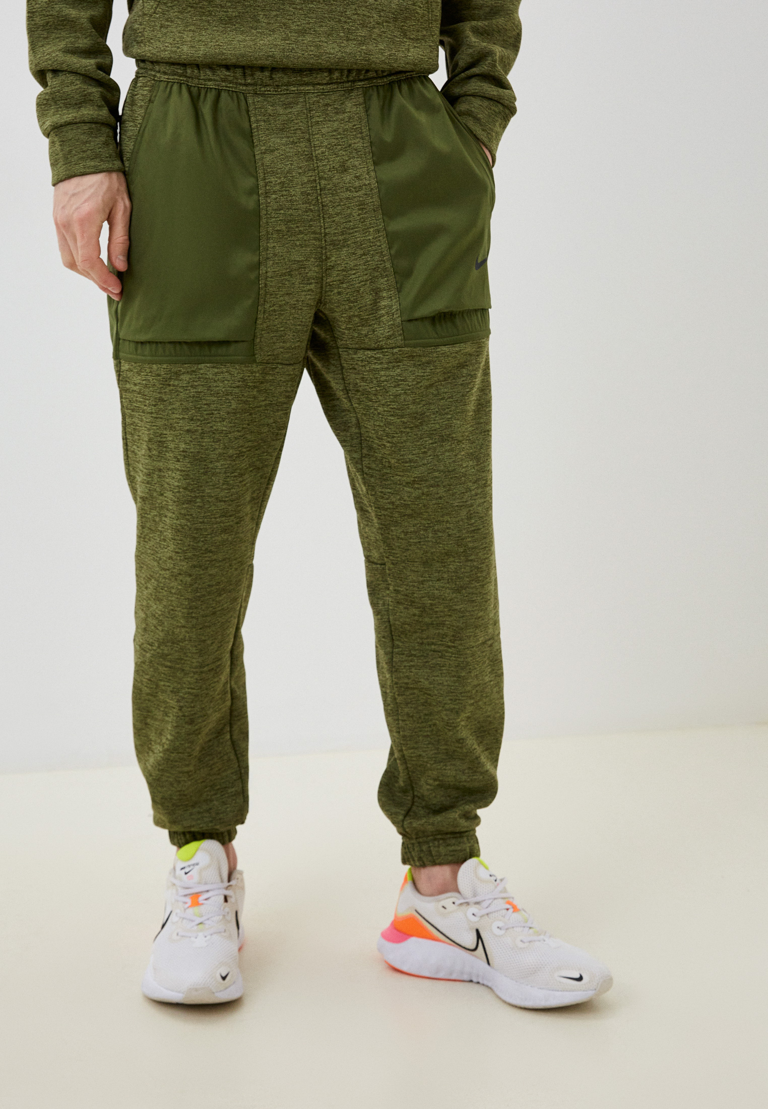 Брюки спортивные Nike M Nk Tf Pant Taper Novelty цвет хаки