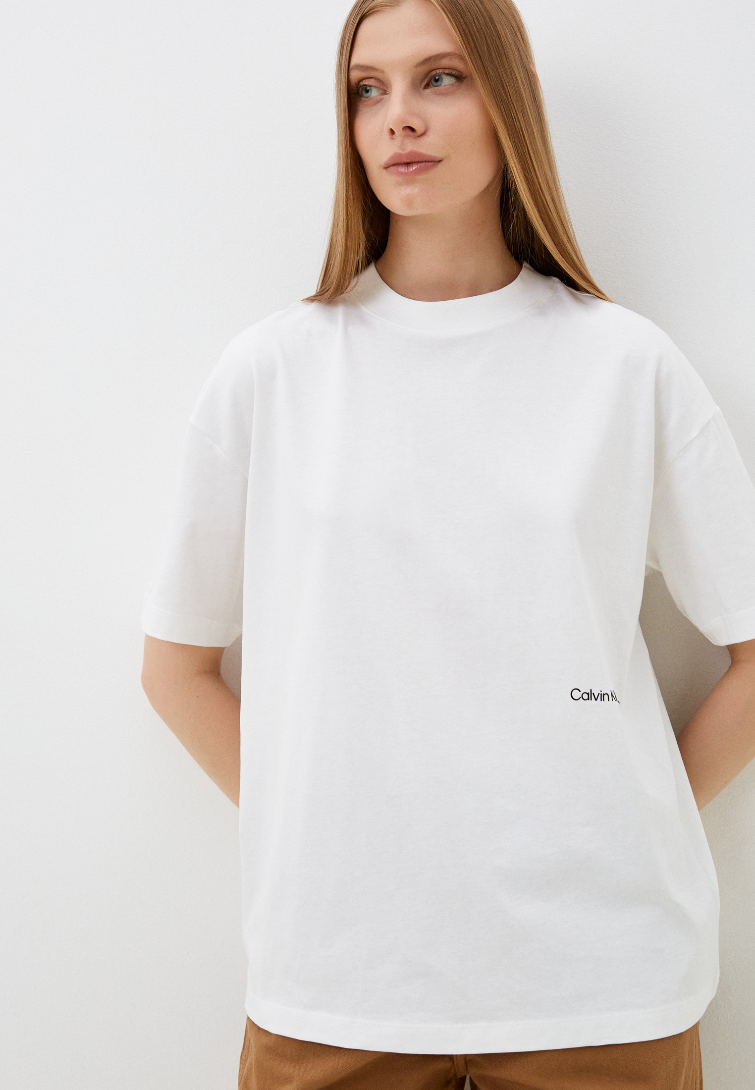 Футболка Calvin Klein Jeans, цвет: белый, RTLACS339901 — купить в ...
