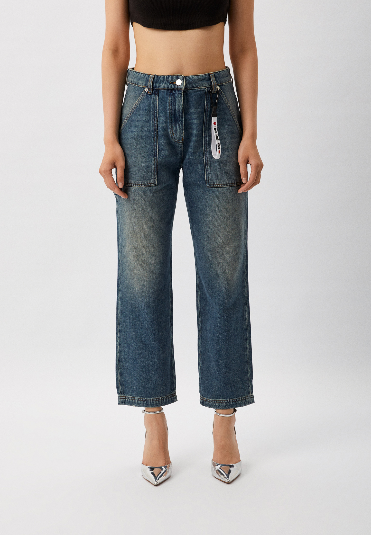 Джинсы и брелок Love Moschino, цвет: синий, RTLACS877402 — купить в ...