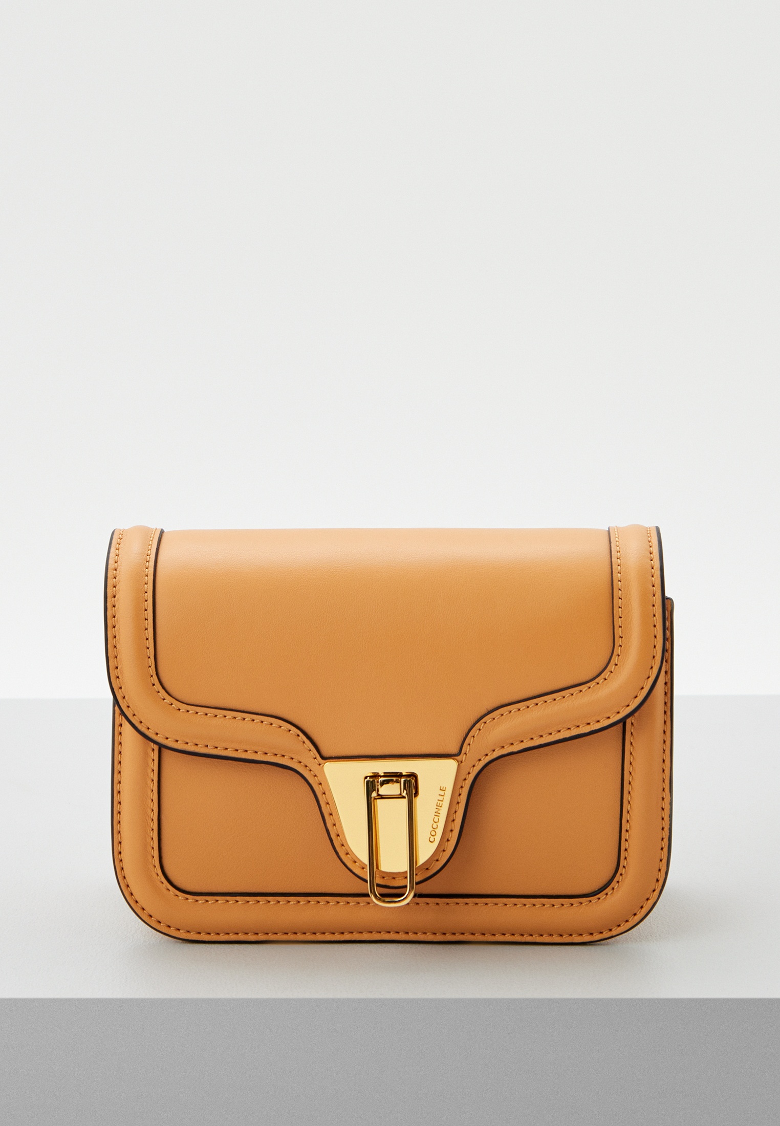 Сумка Coccinelle, цвет: оранжевый, RTLACU893501 — купить в интернет ...