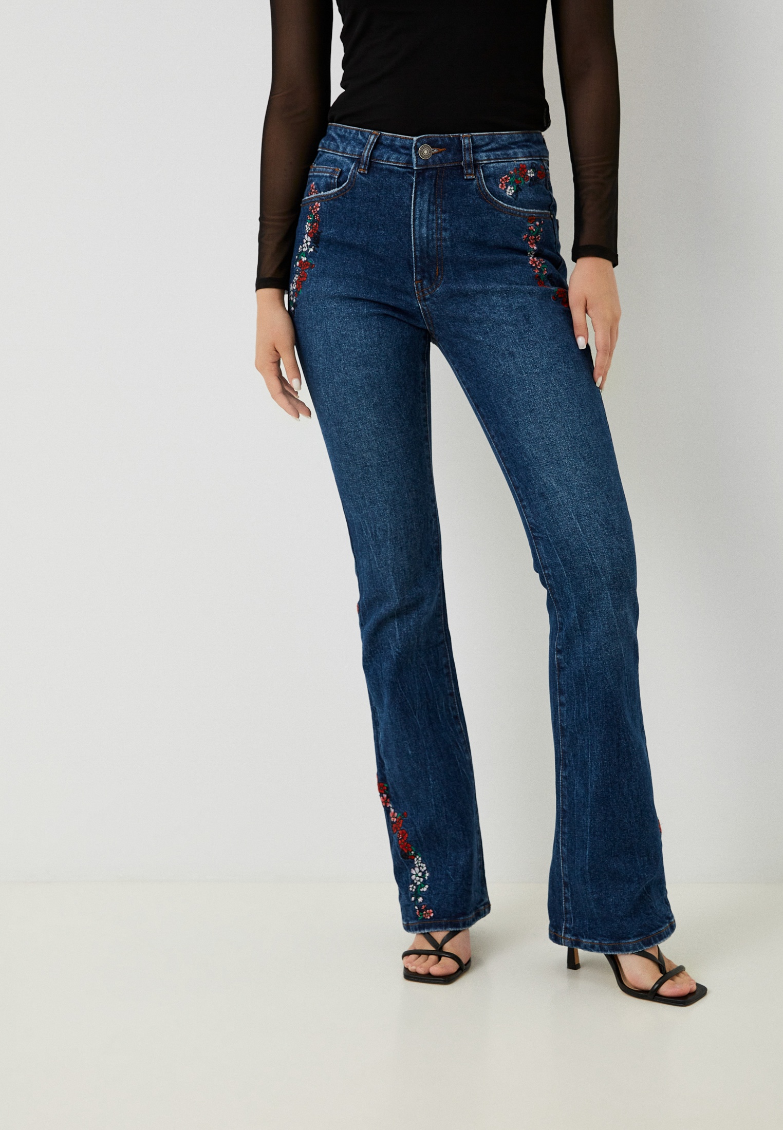 Джинсы Desigual, цвет: синий, RTLACW283401 — купить в интернет-магазине ...