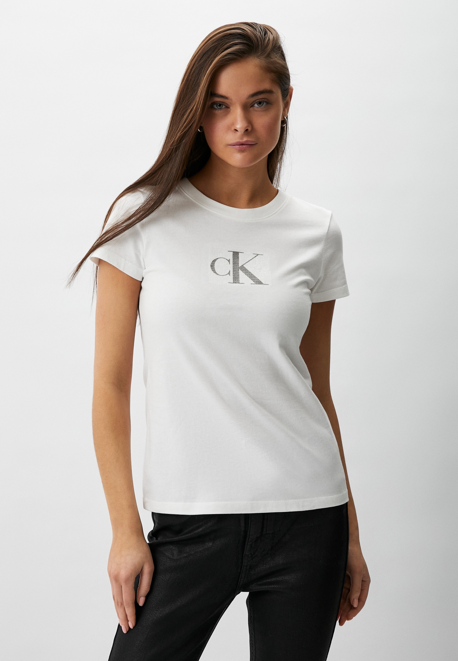 Футболка Calvin Klein Jeans, цвет: белый, RTLADF732401 — купить в ...