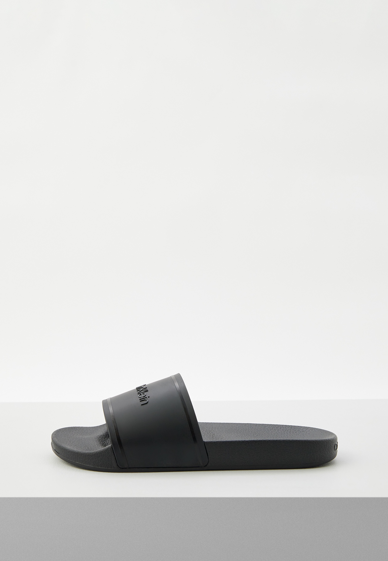 Сланцы Calvin Klein, цвет: черный, RTLADG280401 — купить в интернет ...