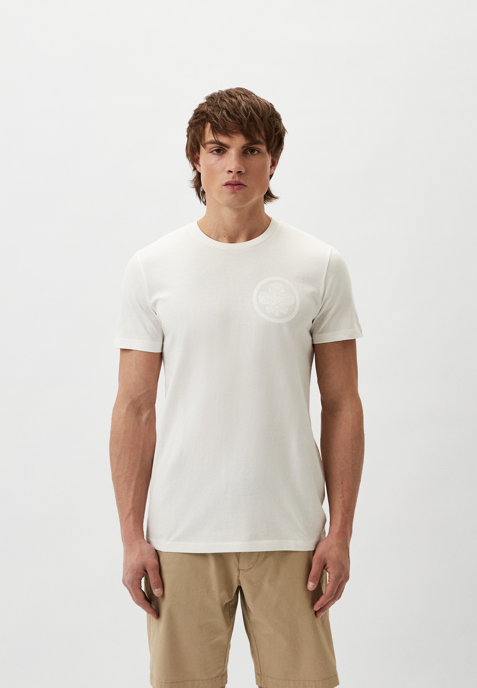 Футболка Brian Dales, цвет: белый, RTLADJ331601 — купить в интернет ...