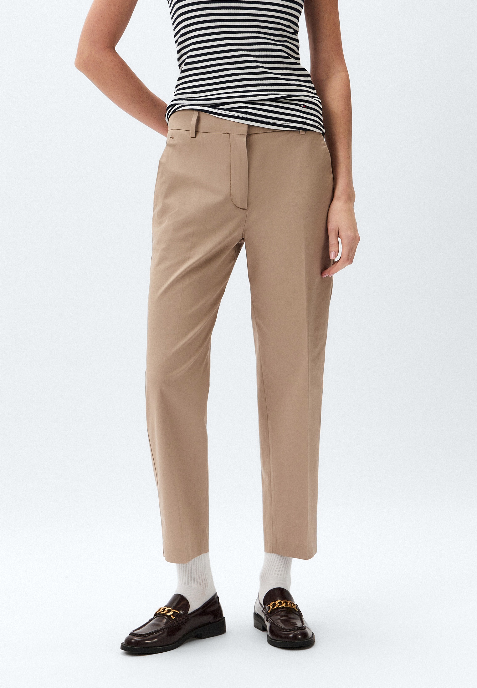 Брюки Tommy Hilfiger, цвет: бежевый, RTLADL251901 — купить в интернет ...