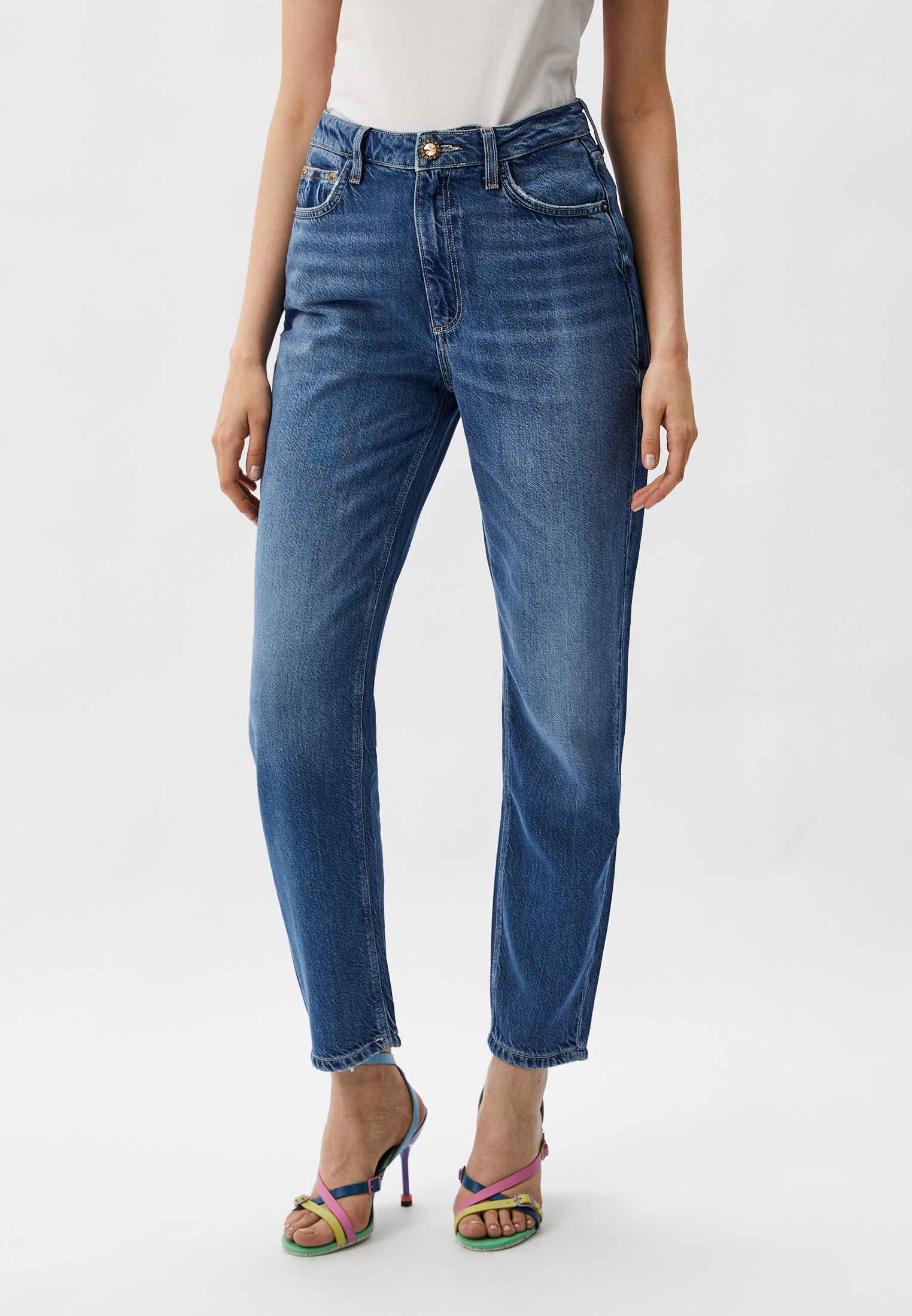 Джинсы Guess MOM JEAN, цвет: синий, RTLADM439701 — купить в интернет ...