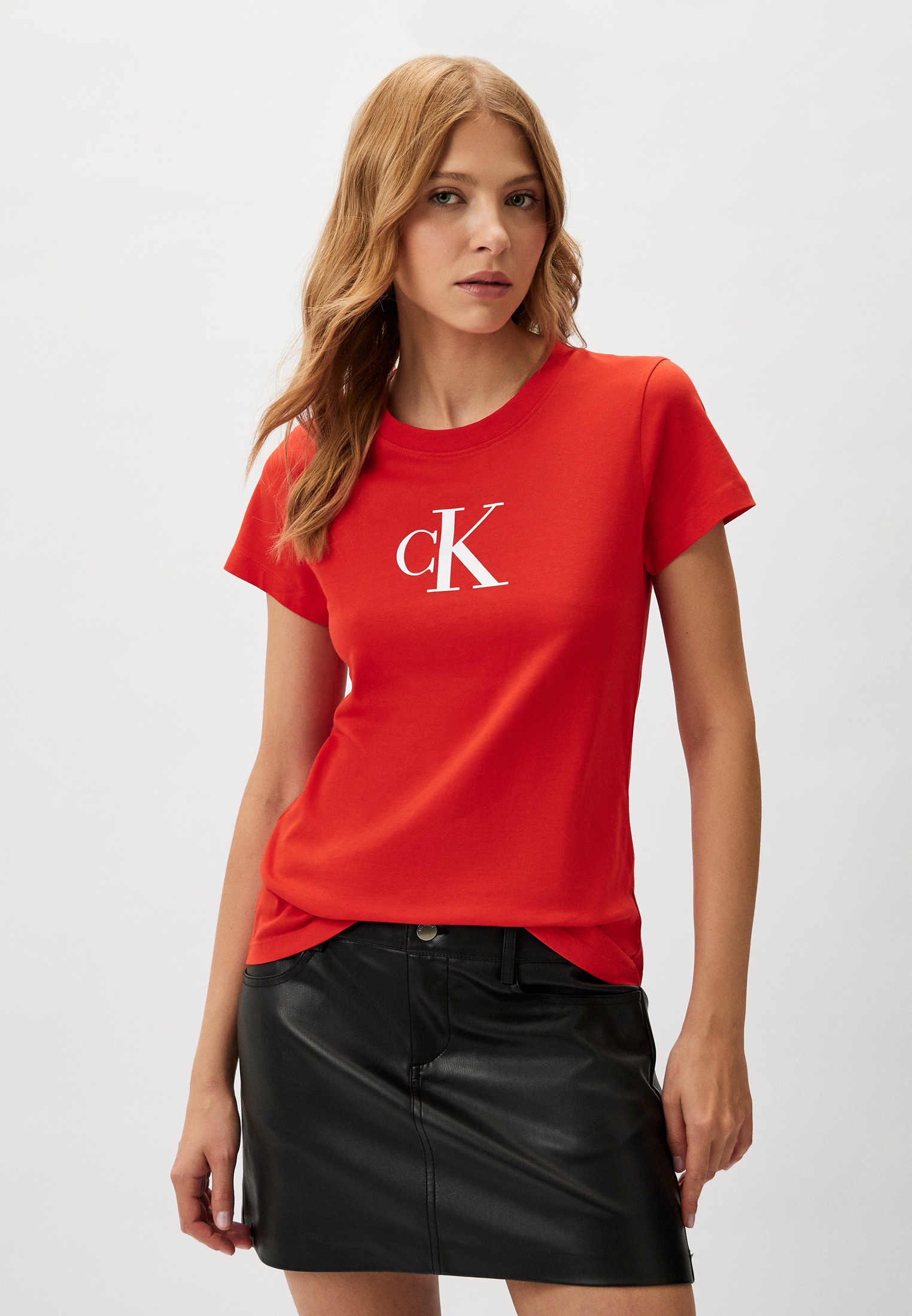 Футболка Calvin Klein Jeans цвет красный Rtladn095101 — купить в