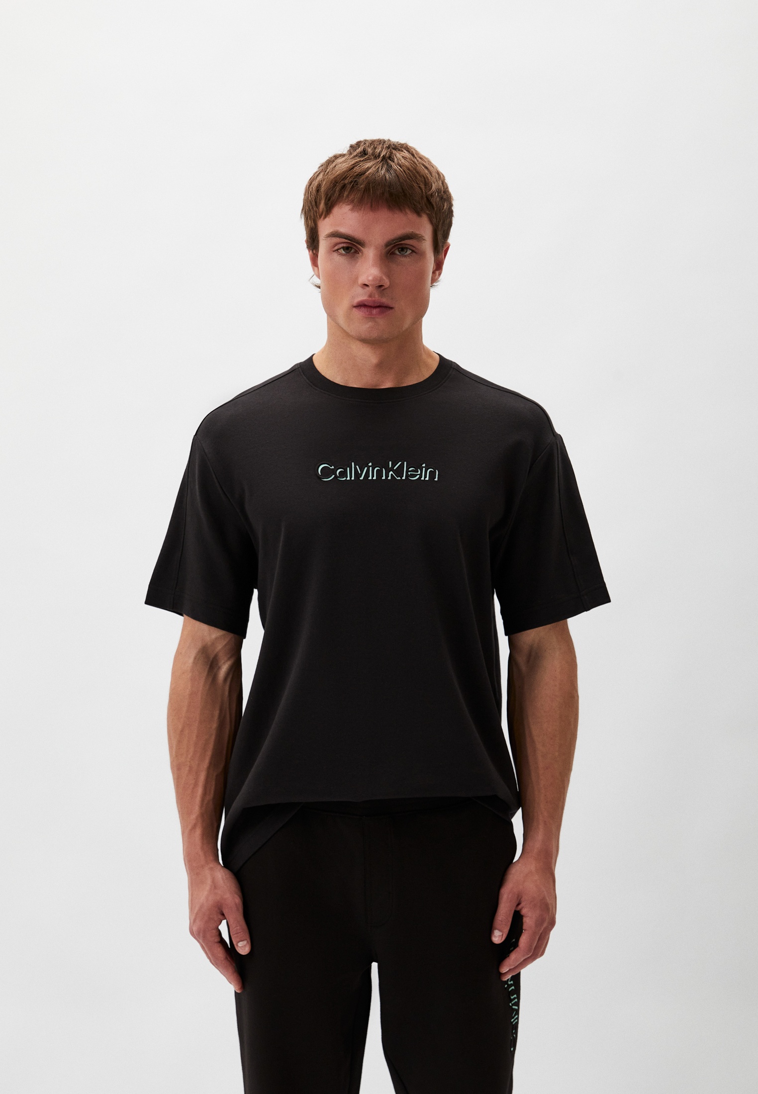 Футболка Calvin Klein, цвет: черный, RTLADP078901 — купить в интернет ...