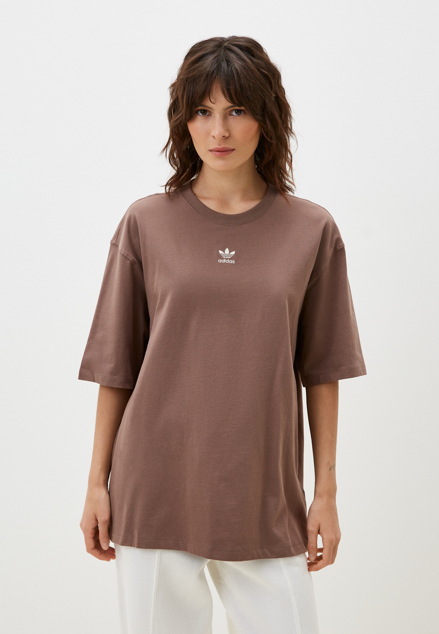 Футболка adidas Originals ESS BOYFR TEE, цвет: бежевый, RTLADW185601 — купить в интернет ...