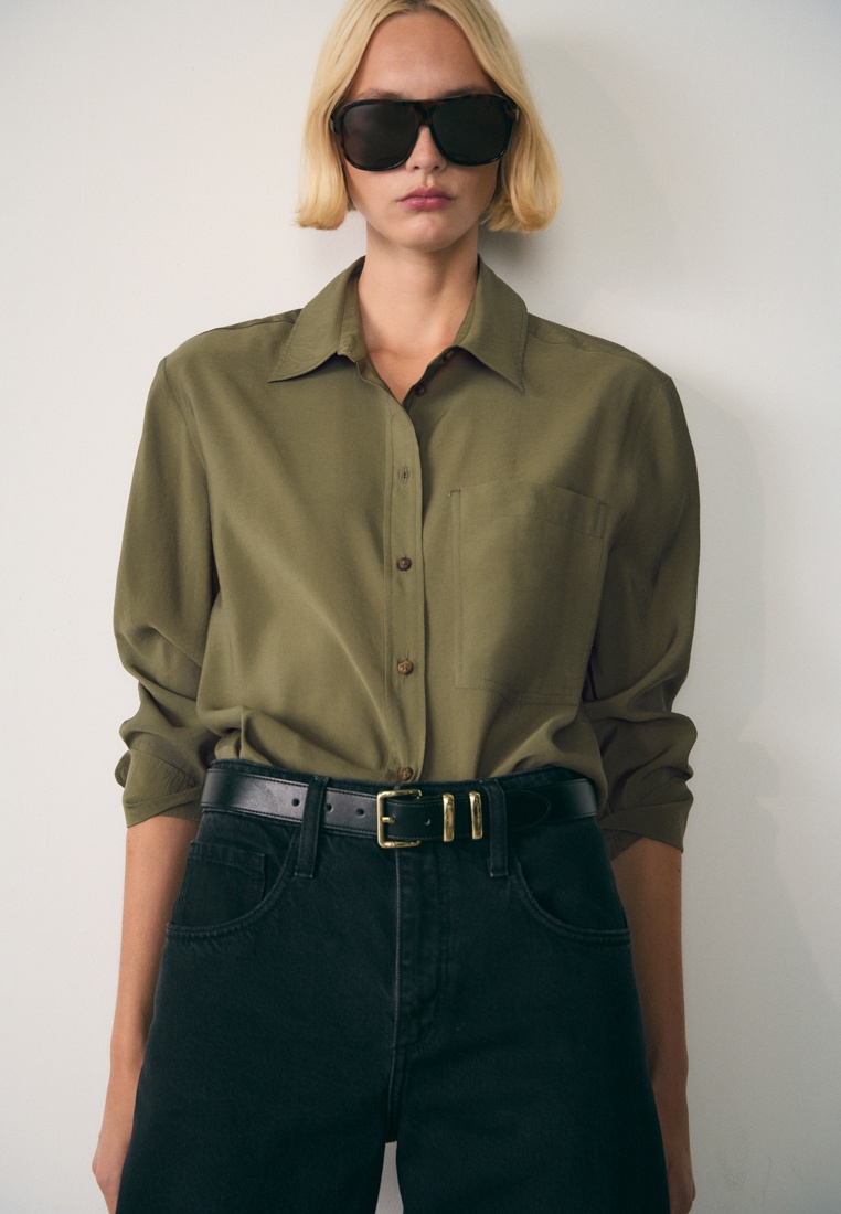 Блуза Mango AURELIA, цвет: хаки, RTLADW408601 — купить в интернет ...