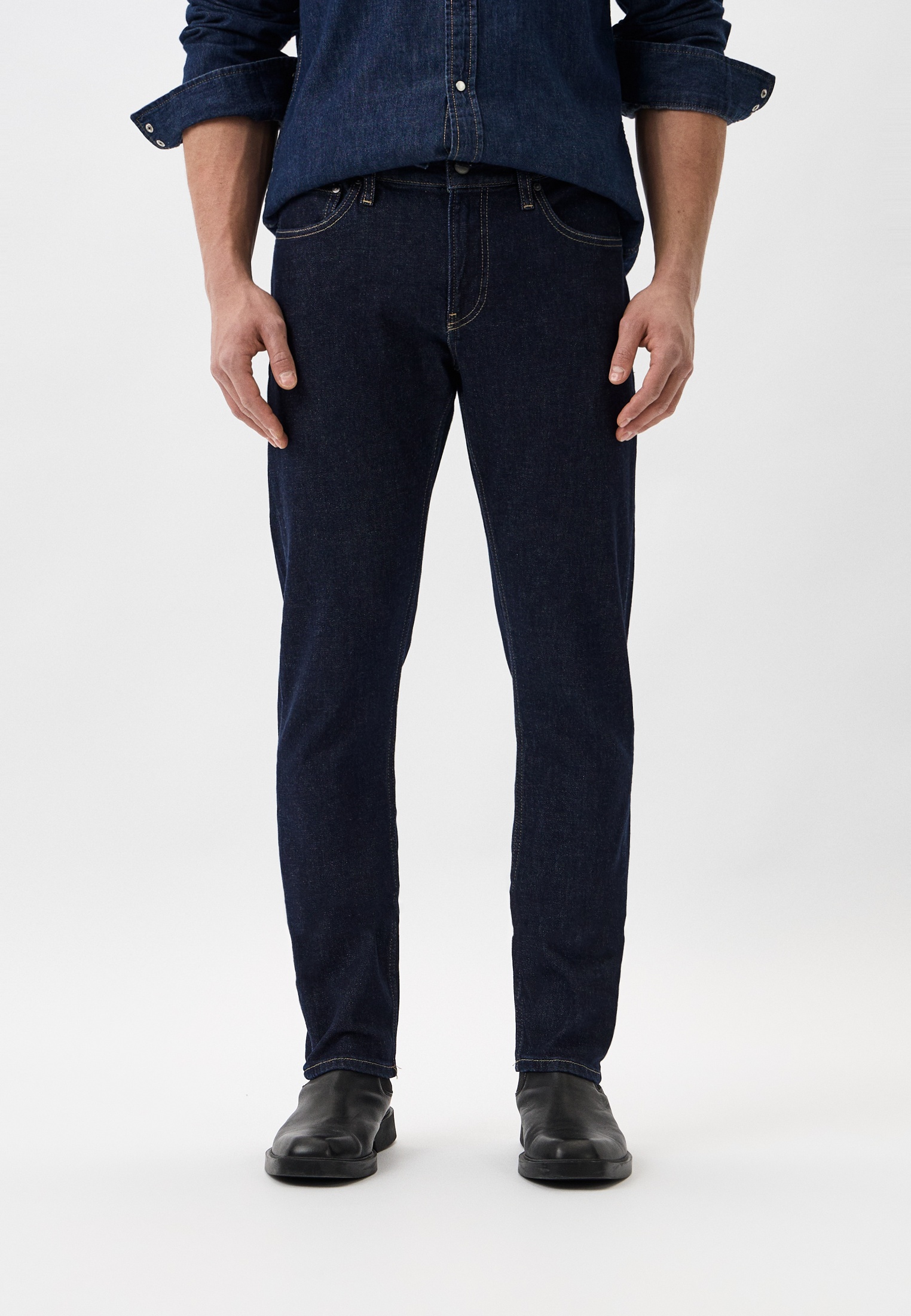 Джинсы Calvin Klein, цвет: синий, RTLAEA261901 — купить в интернет ...