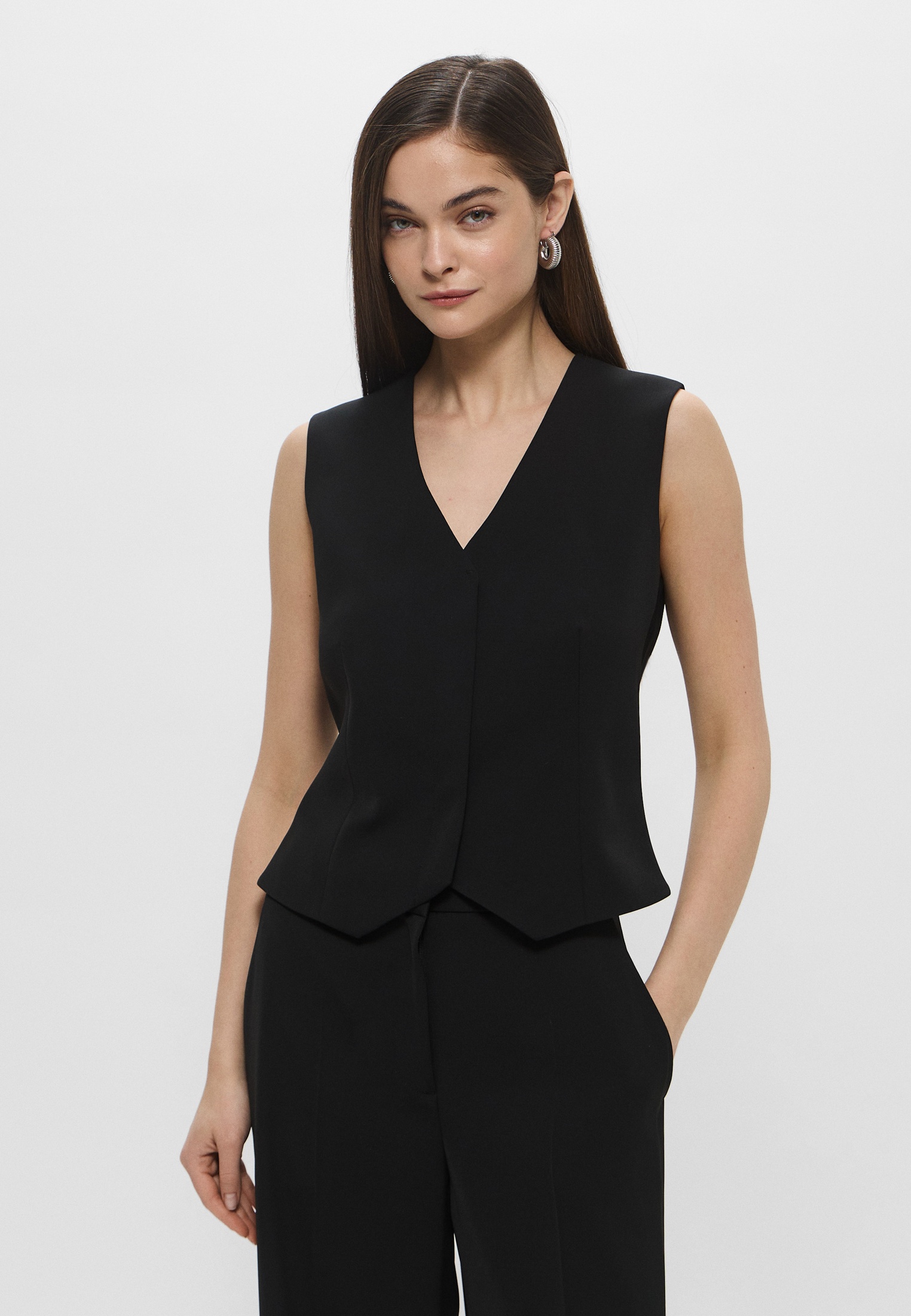 Жилет Calvin Klein, цвет: черный, RTLAEB488701 — купить в интернет ...