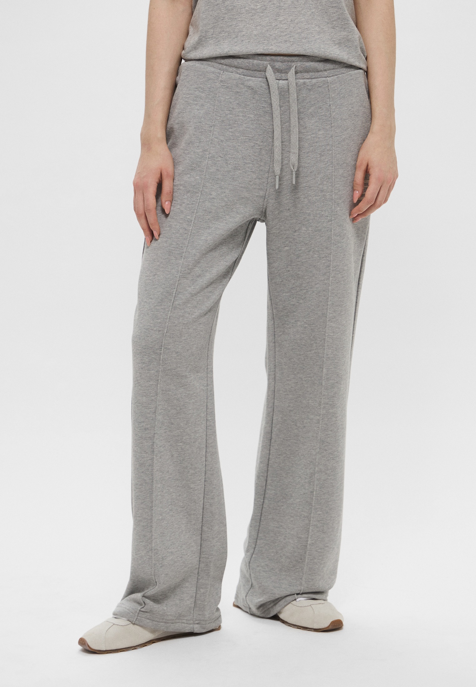 Брюки спортивные Tommy Hilfiger, цвет: серый, RTLAED259801 — купить в ...