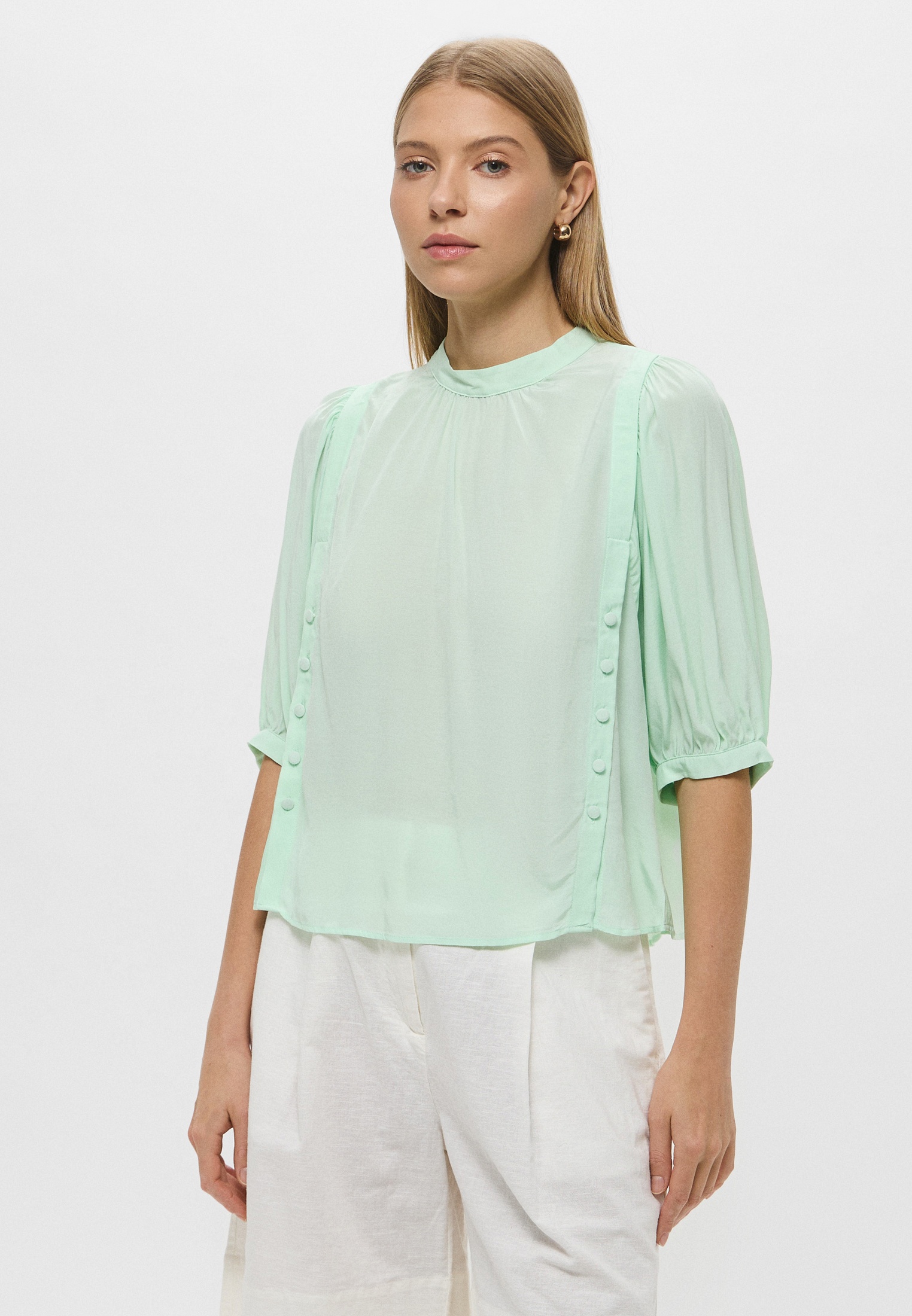 Блуза H&M, цвет: зеленый, RTLAEE846101 — купить в интернет-магазине Lamoda