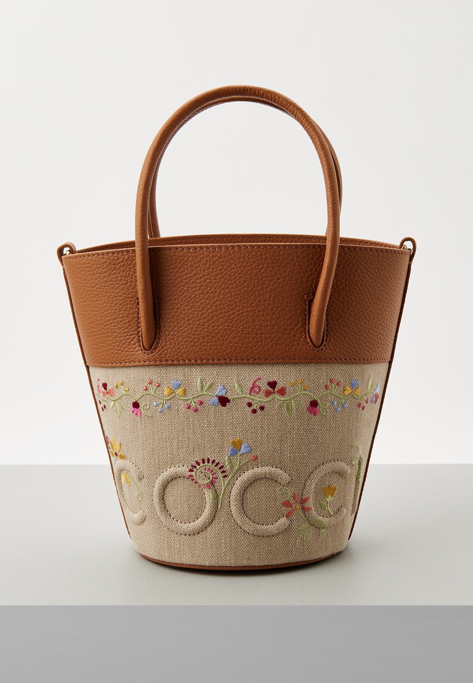 Сумка Coccinelle COCCINELLEMYRTHA LENCOS E, цвет: бежевый, RTLAEF331601 ...