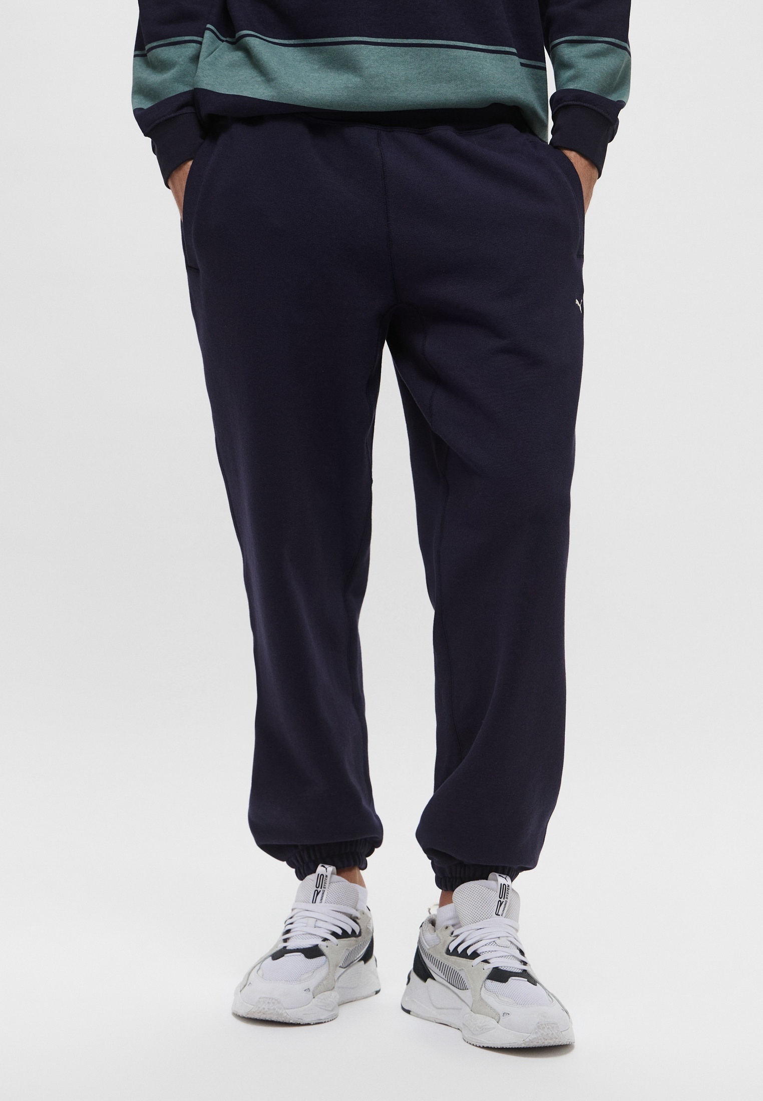 Брюки спортивные PUMA MMQ, цвет: синий, RTLAEG468201 — купить в ...