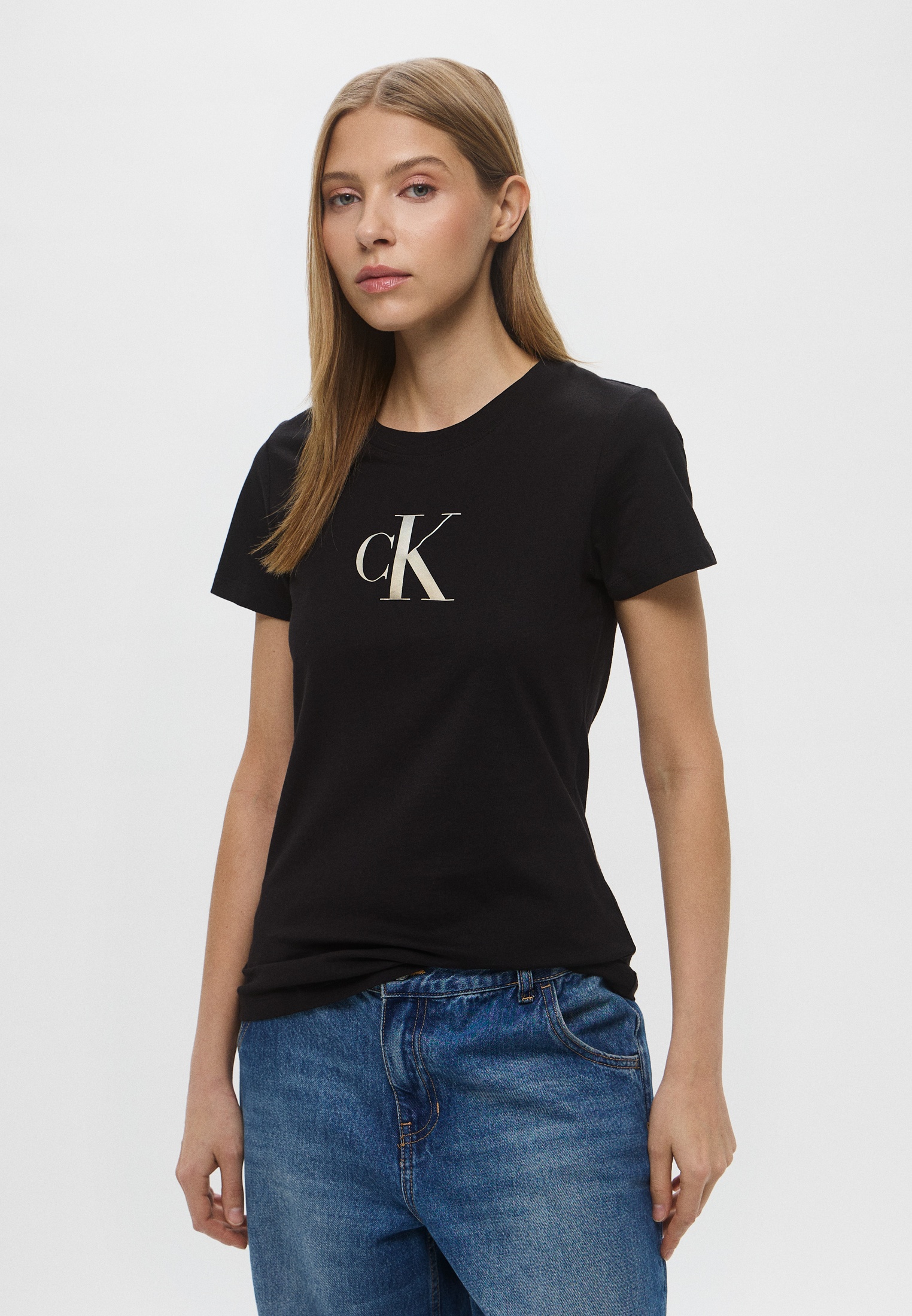 Футболка Calvin Klein Jeans, цвет: черный, RTLAEG909001 — купить в ...